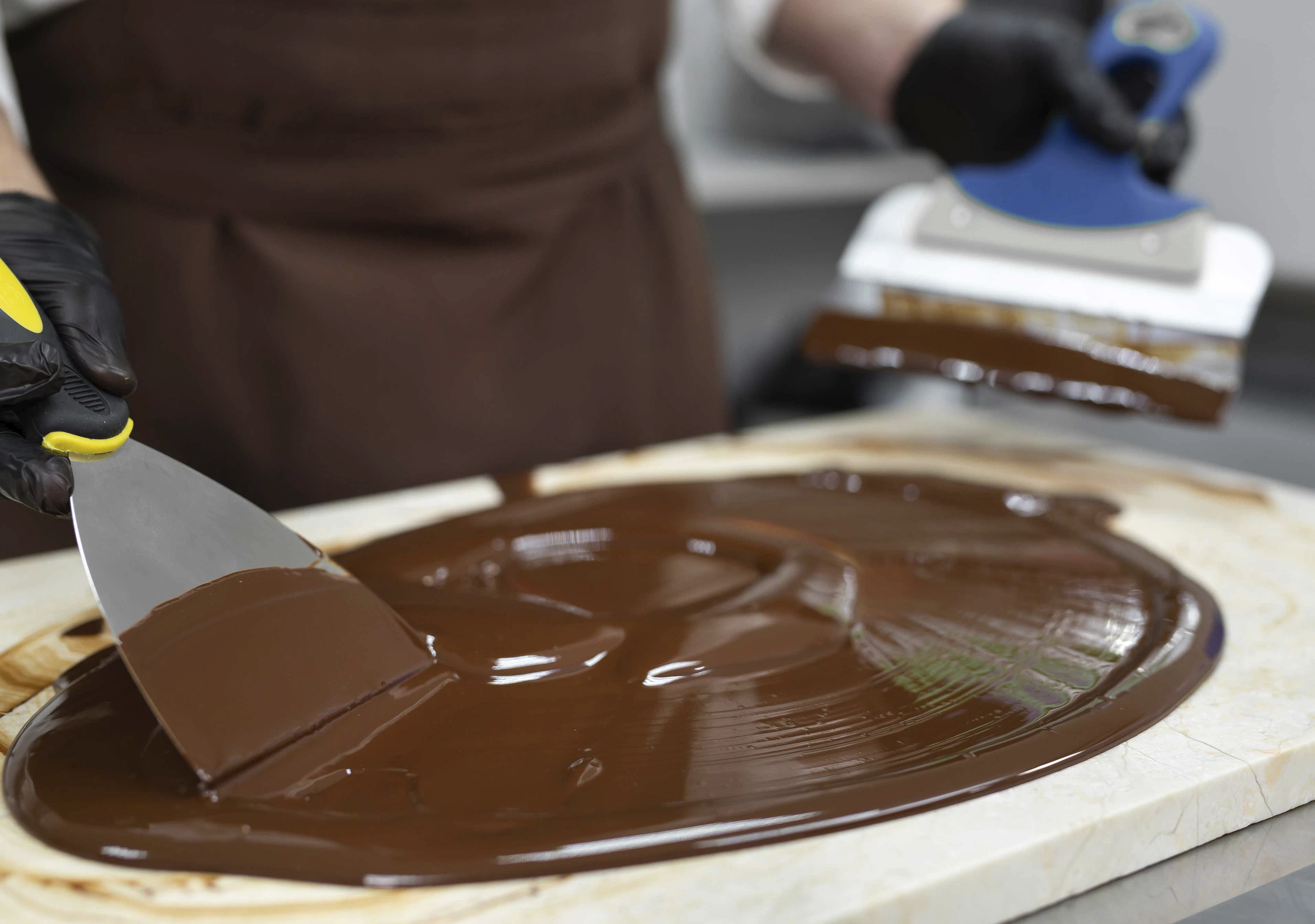 Temperera choklad – snabbt och enkelt