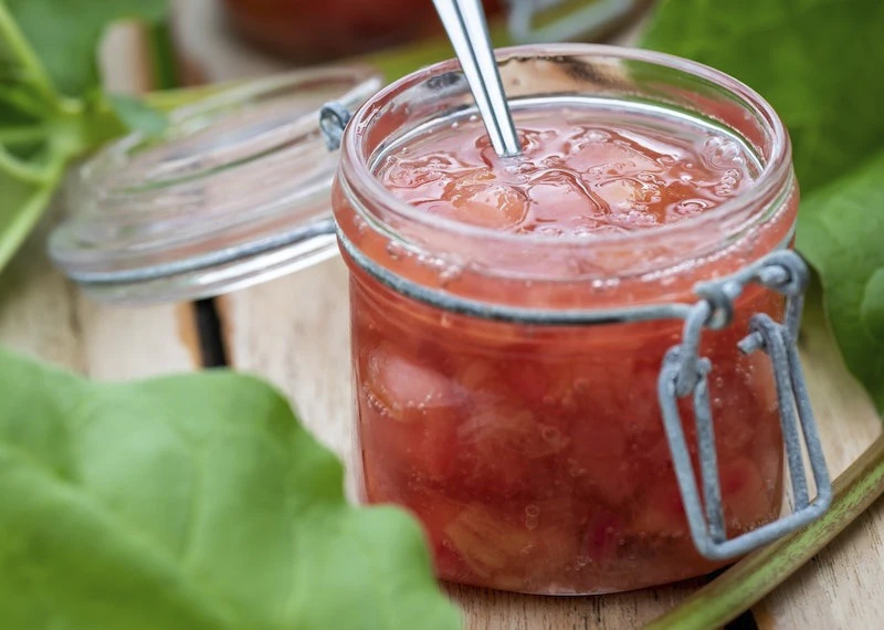 11 härliga recept med rabarber