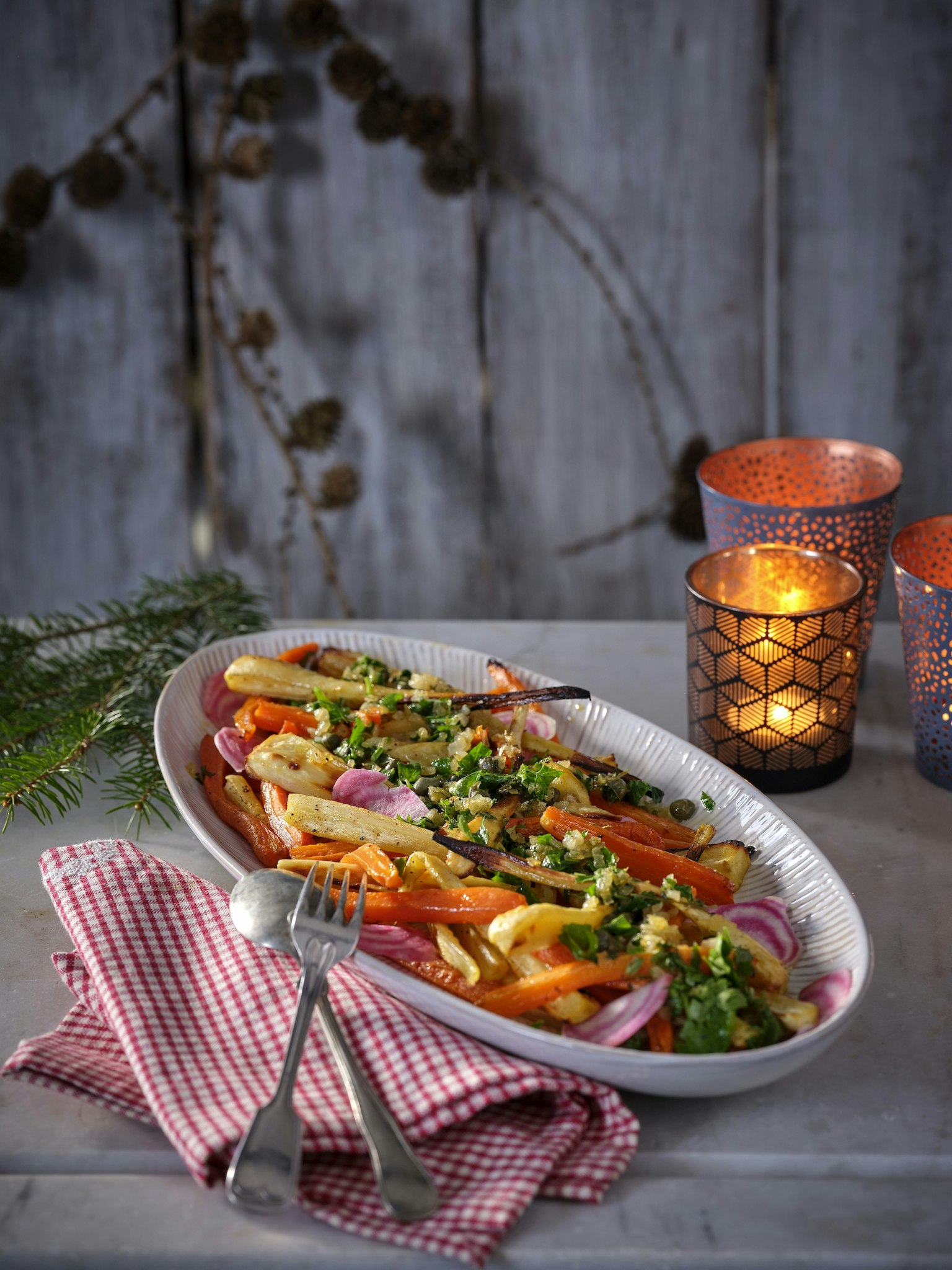 Bakade rotsaker med kryddsmör