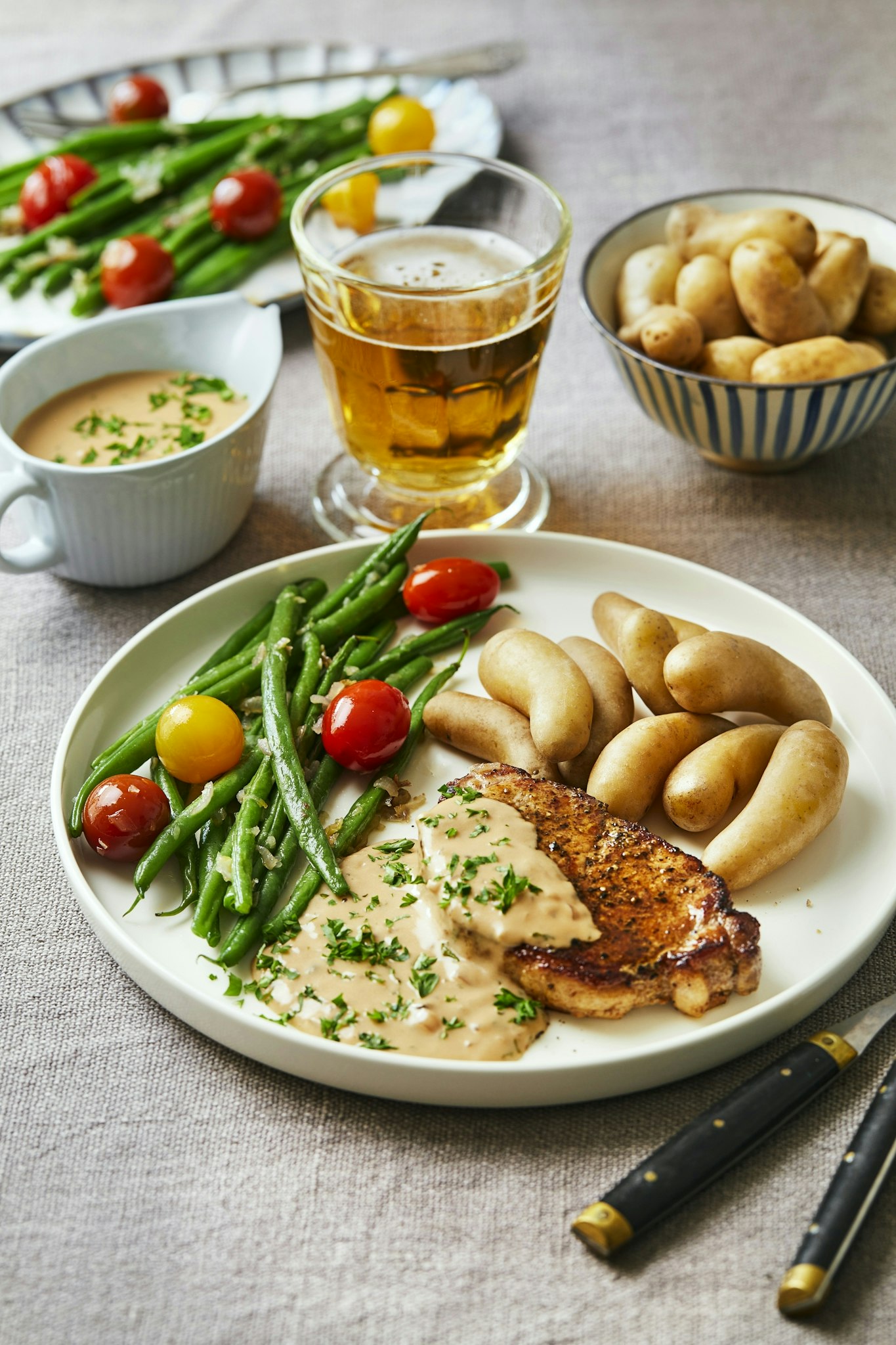 Stekt ris med räkor och grönsaker