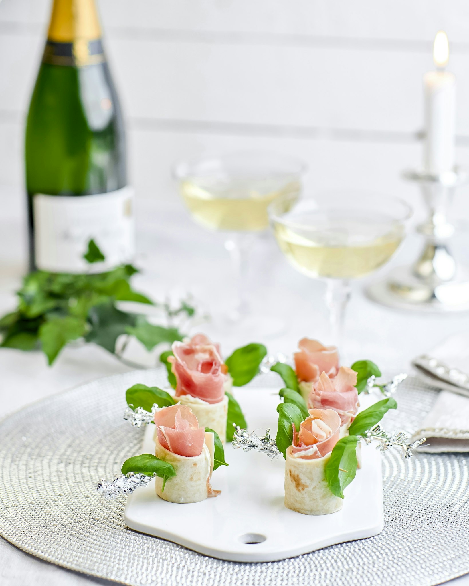 Festliga snittar med parmaskinka