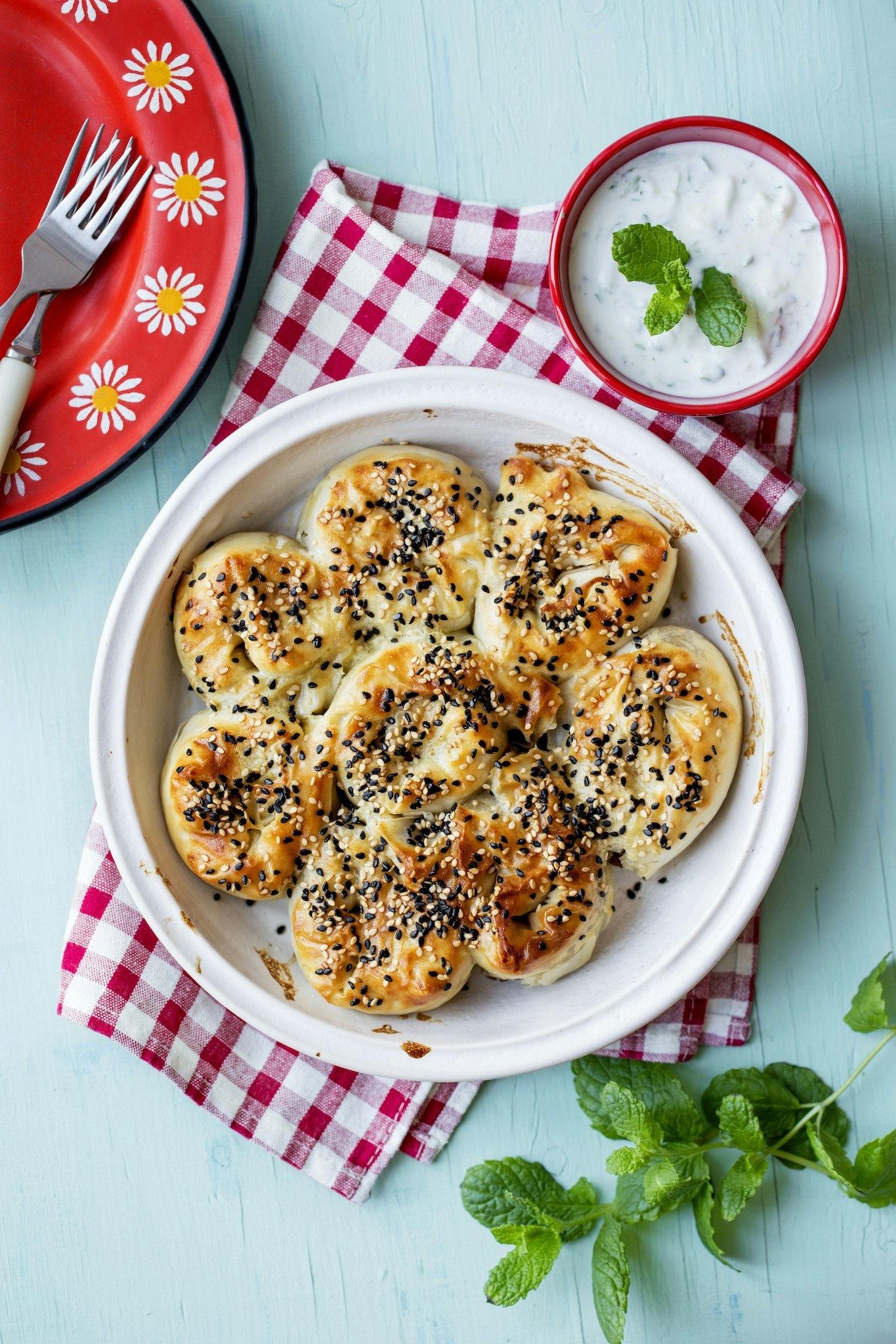 Burek – filodegspaj med köttfärs