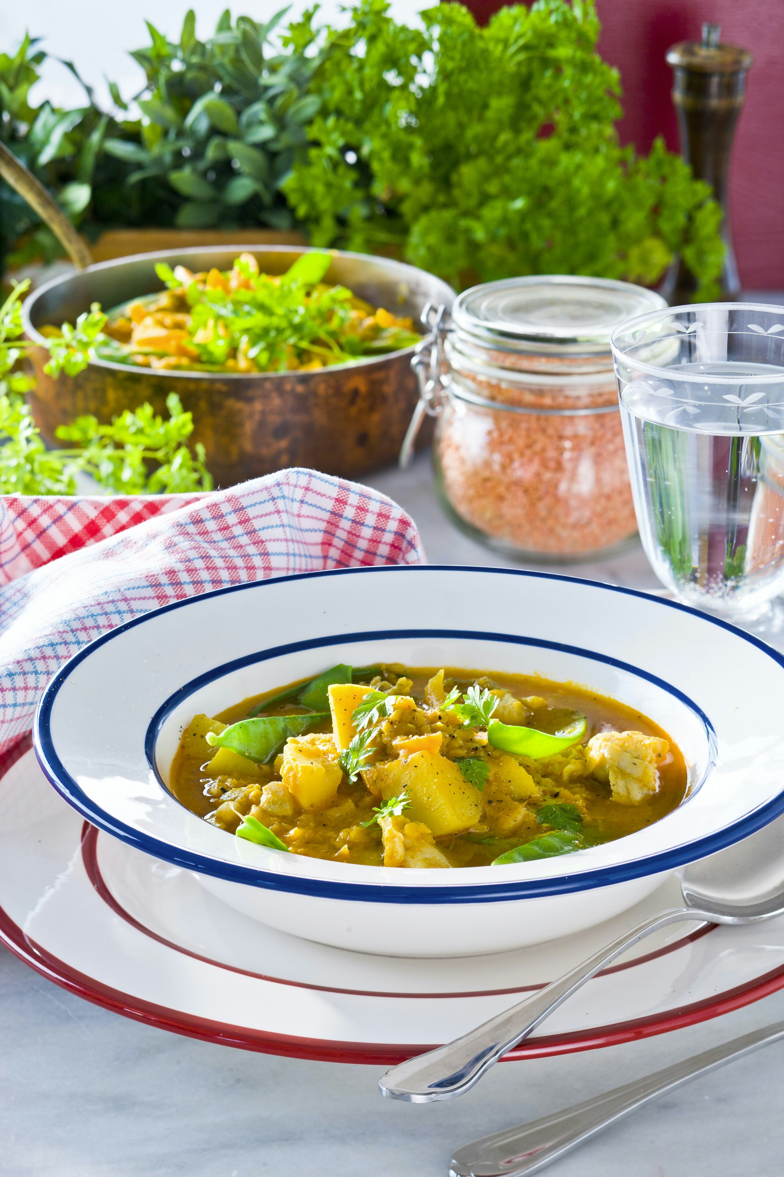 Fiskgryta med smak av curry