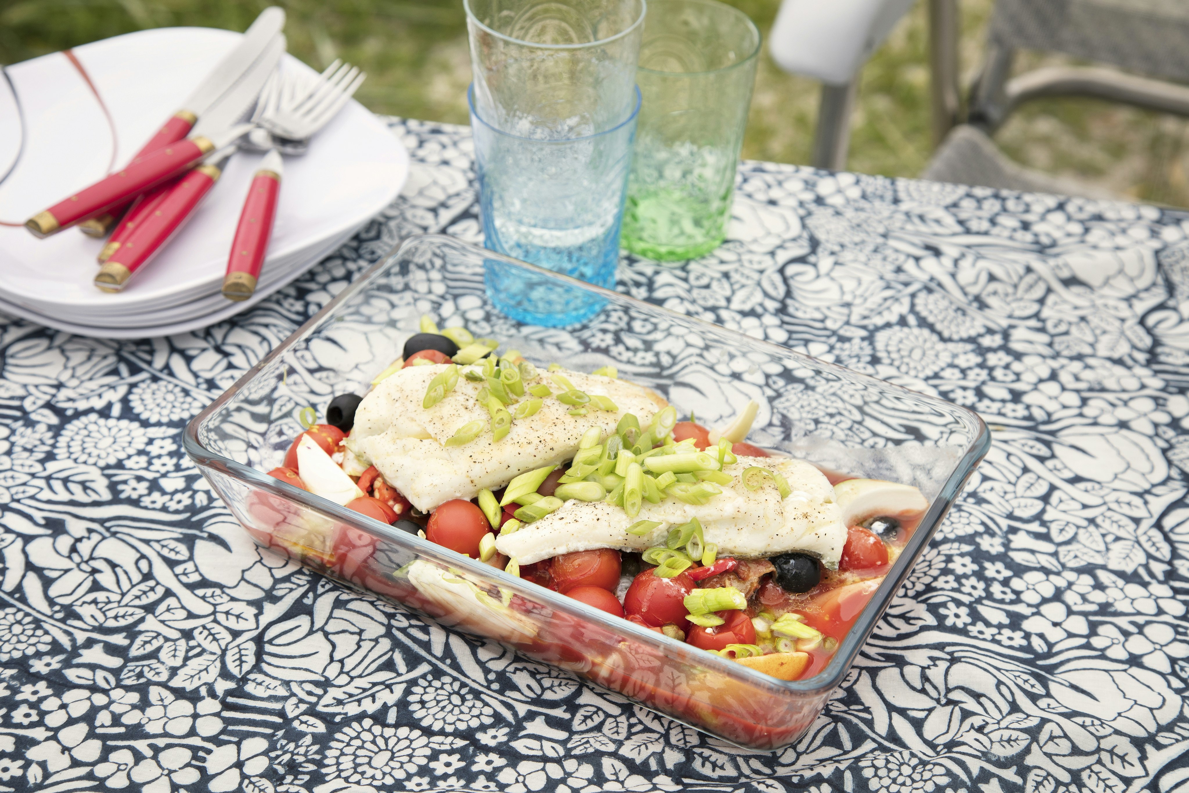 Laxpaj med färskpotatis