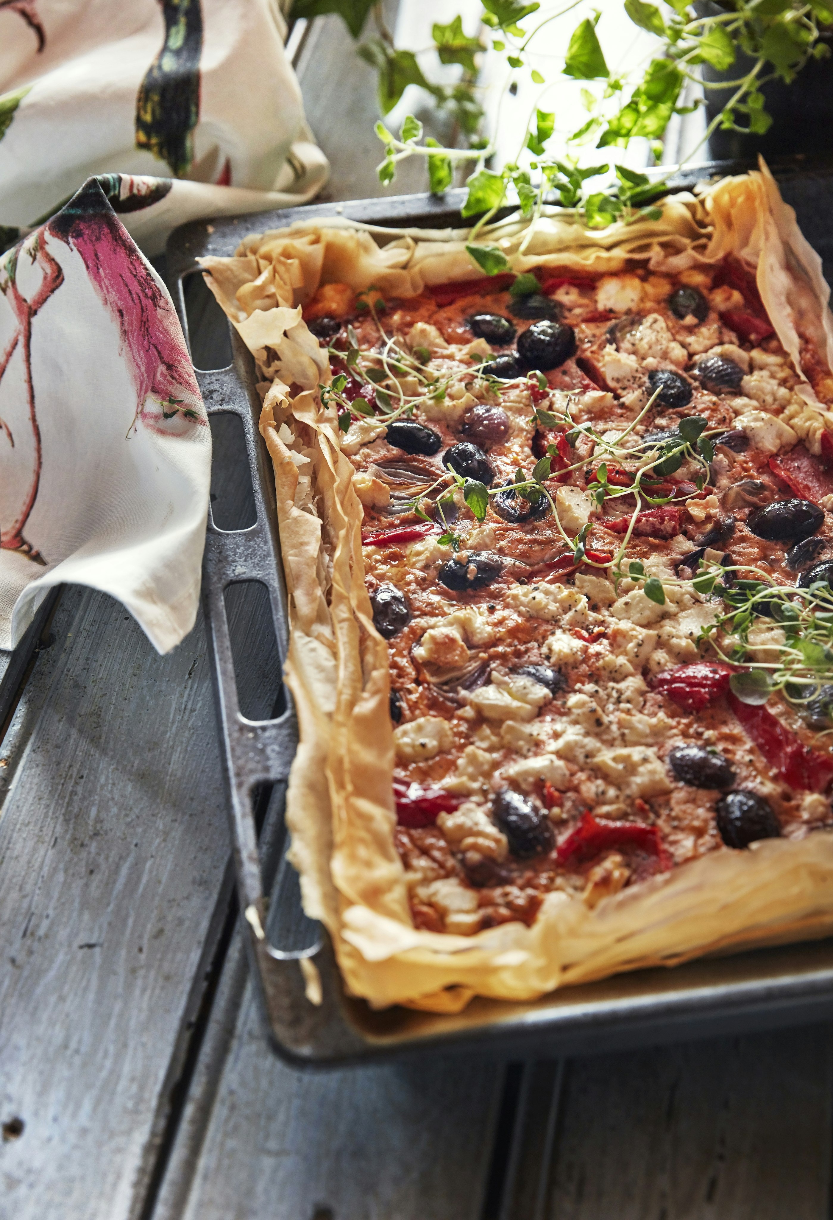 Paj i långpanna med grekiska smaker