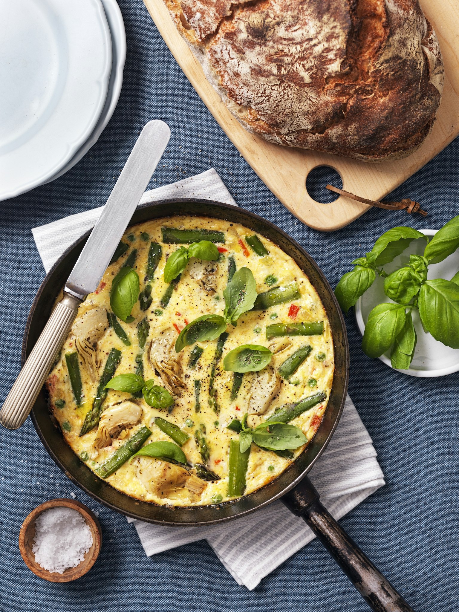 Frittata med grön sparris och parmesan