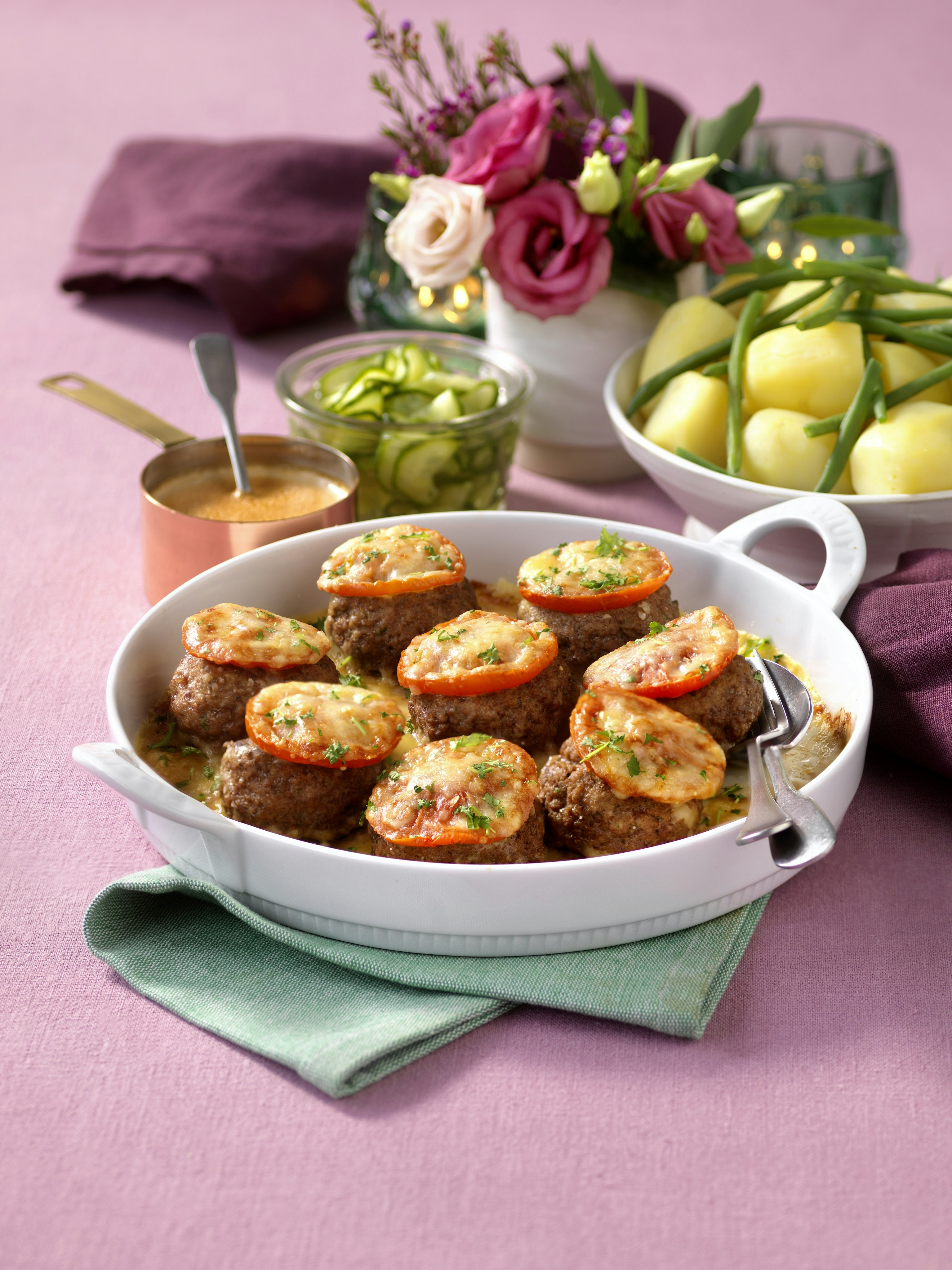 Gratinerade biffar med senapssås