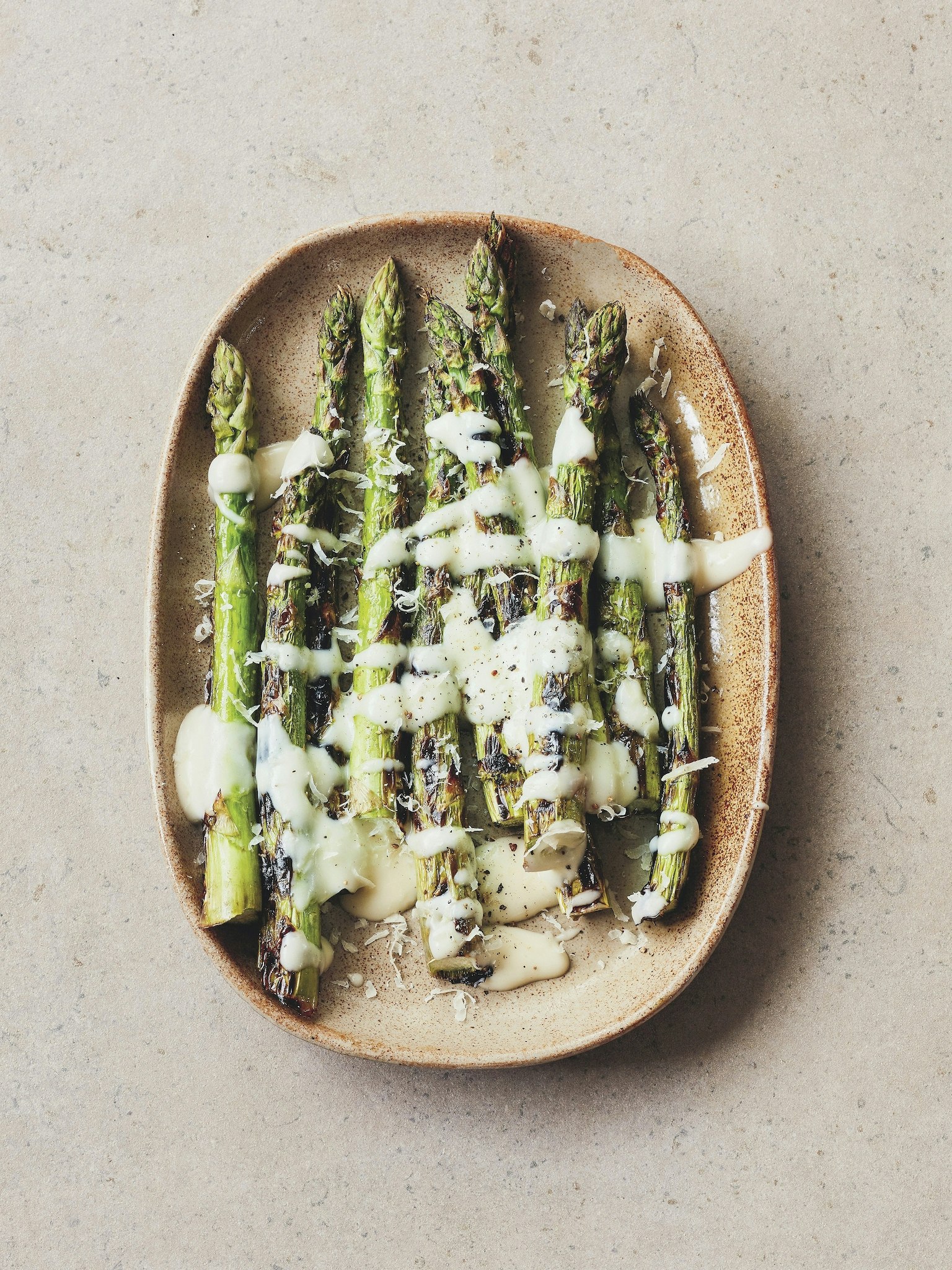 Grillad sparris med parmesan