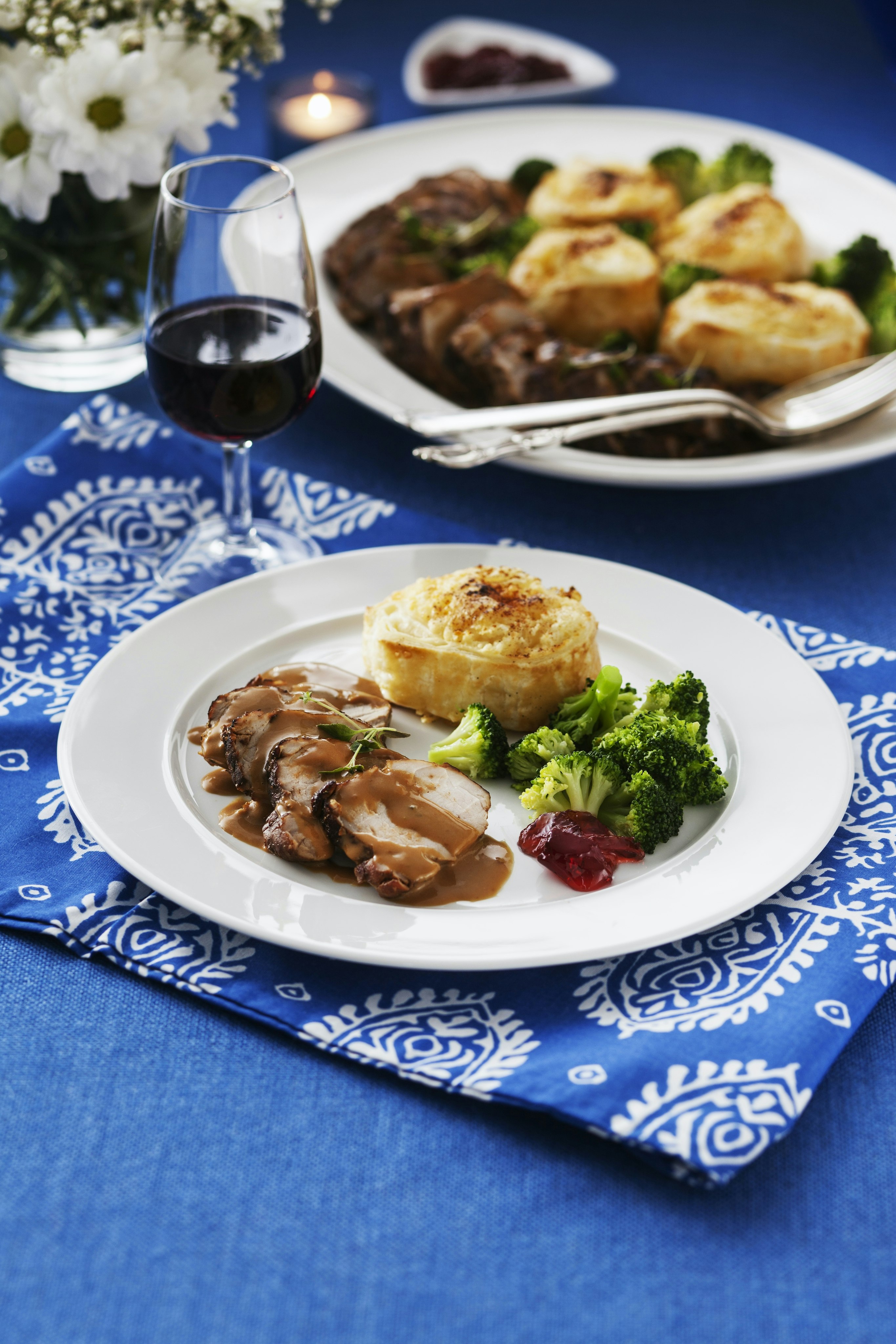 Helstekt fläskfilé med frasig potatisbakelse