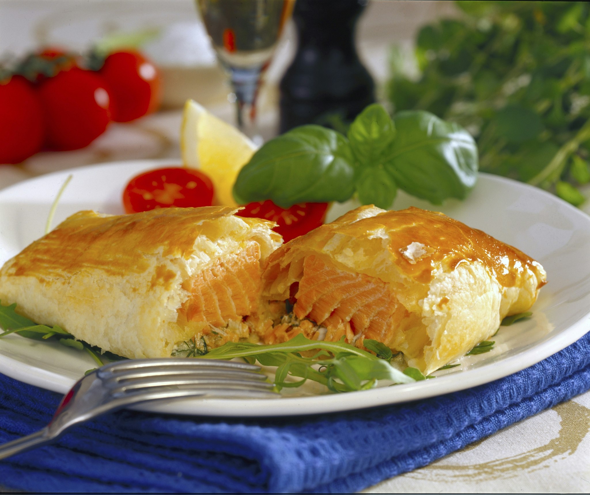 Inbakad laxfilé med fräsch limesås