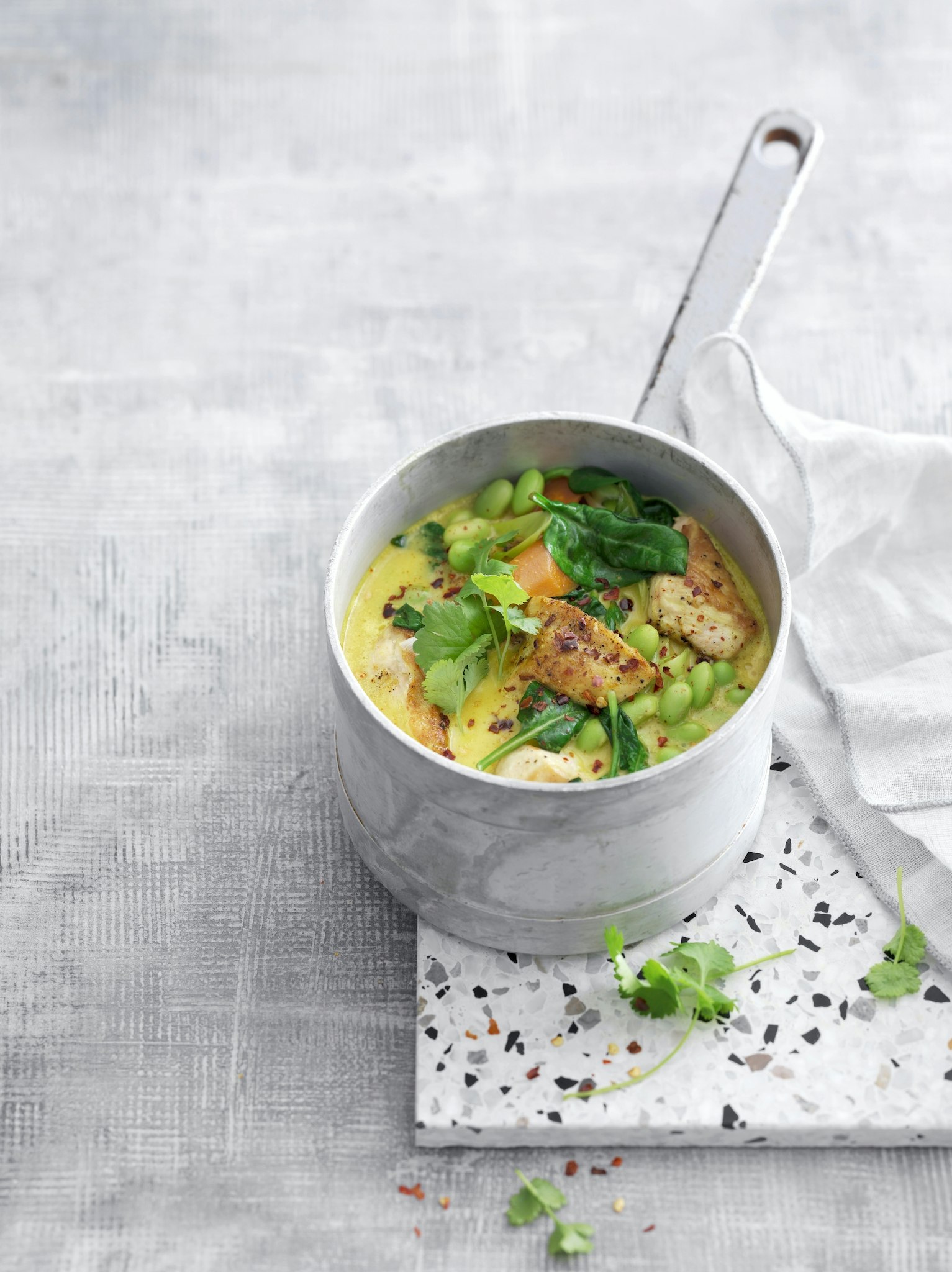 Indisk curry med rotfrukter och vitlök