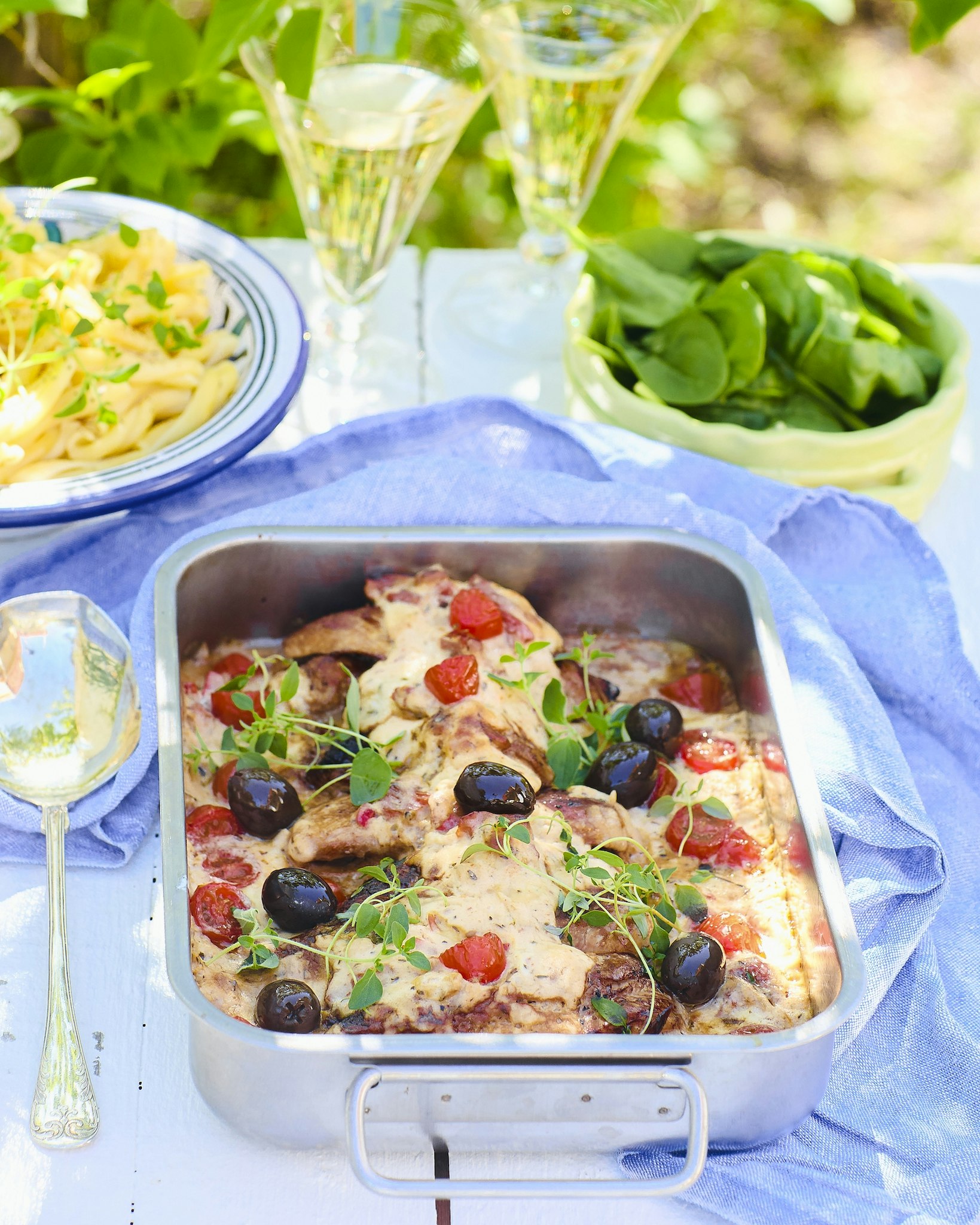 Kyckling- och bacongratäng med parmesan