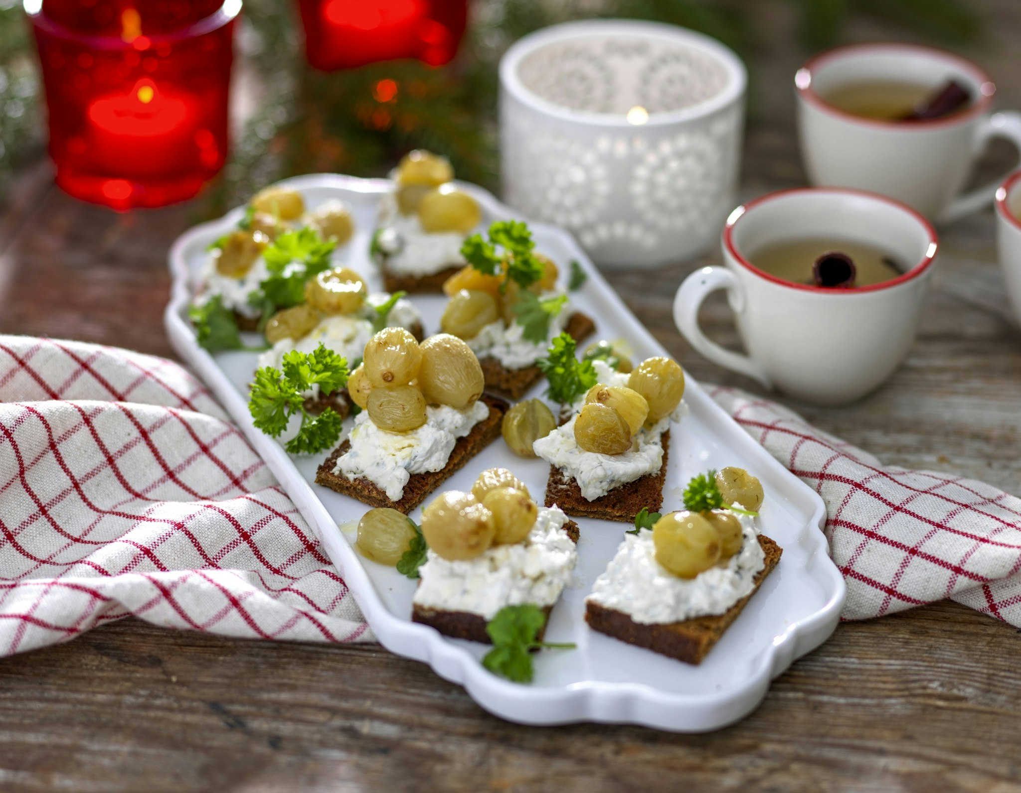 Tilltugg och plockmat