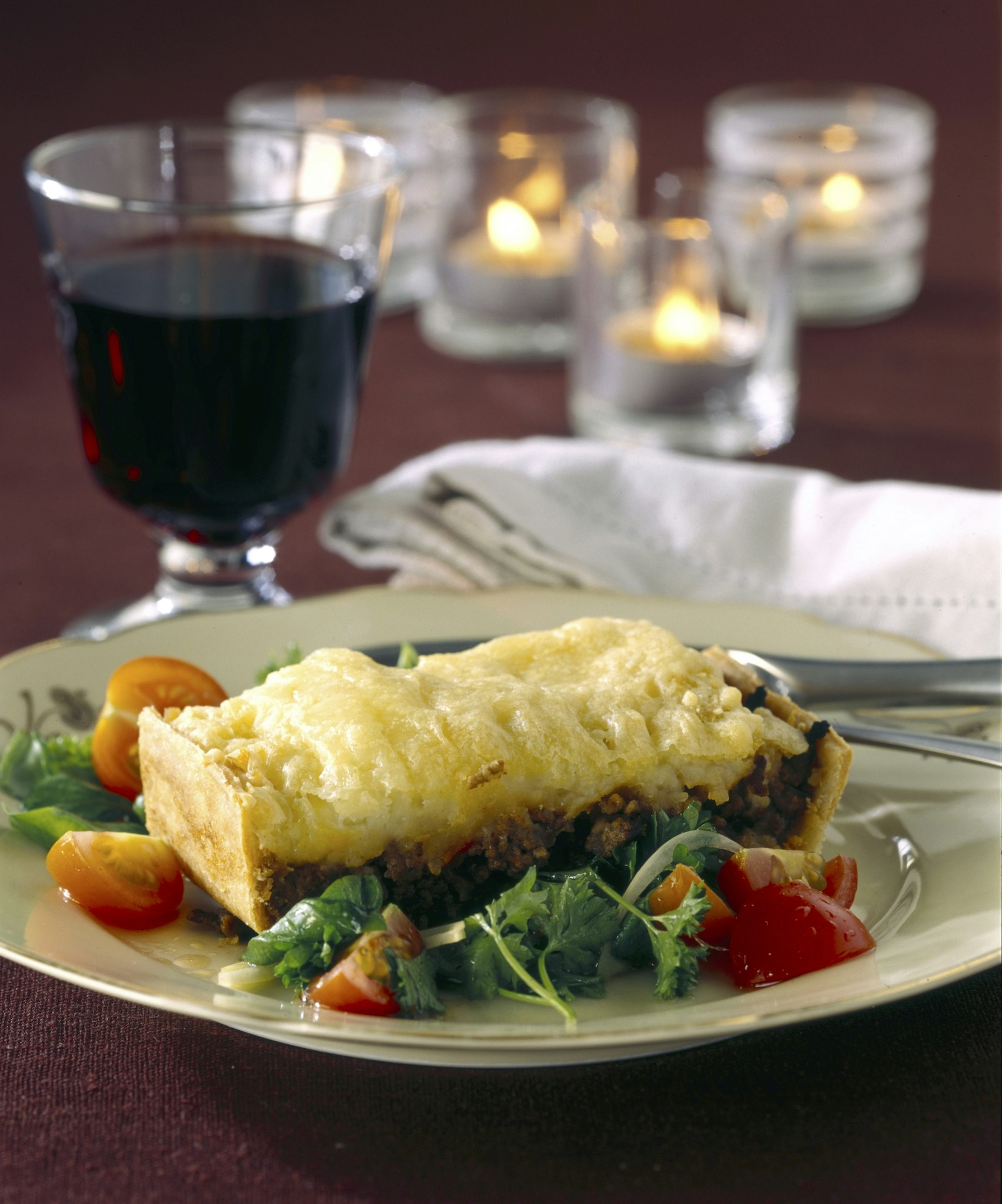 Köttfärspaj med pressad potatis