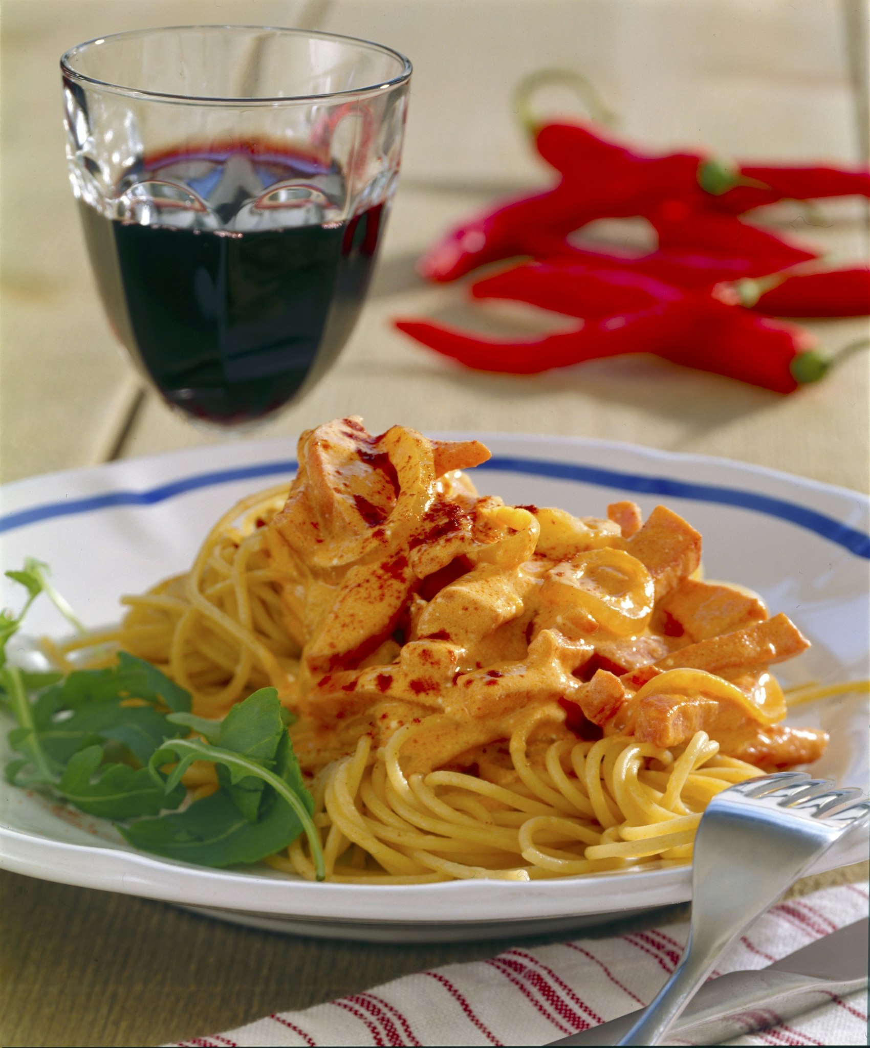 Snabb allt-i-ett-gryta med falukorv