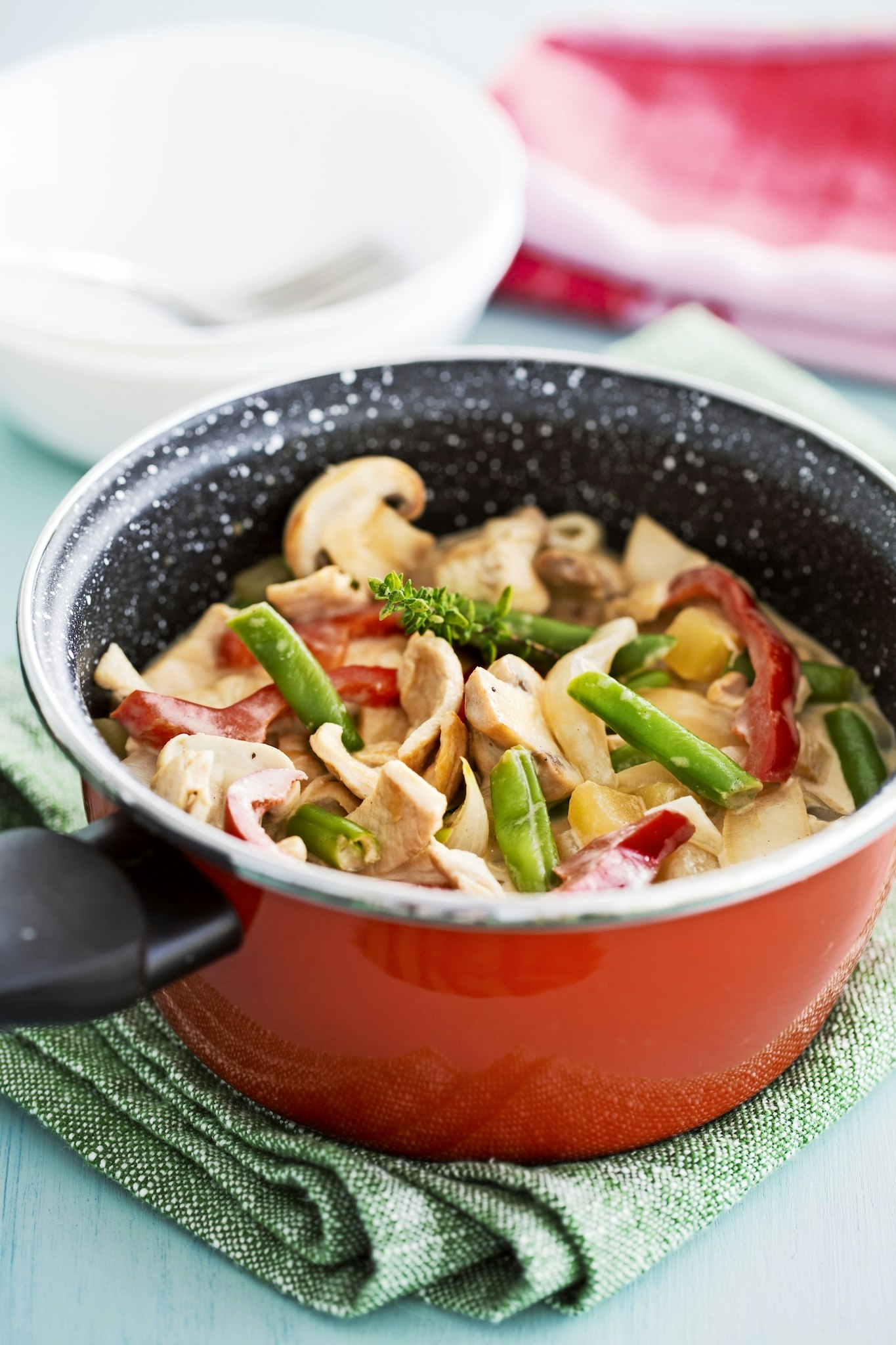 Kycklinggryta med potatis och svamp