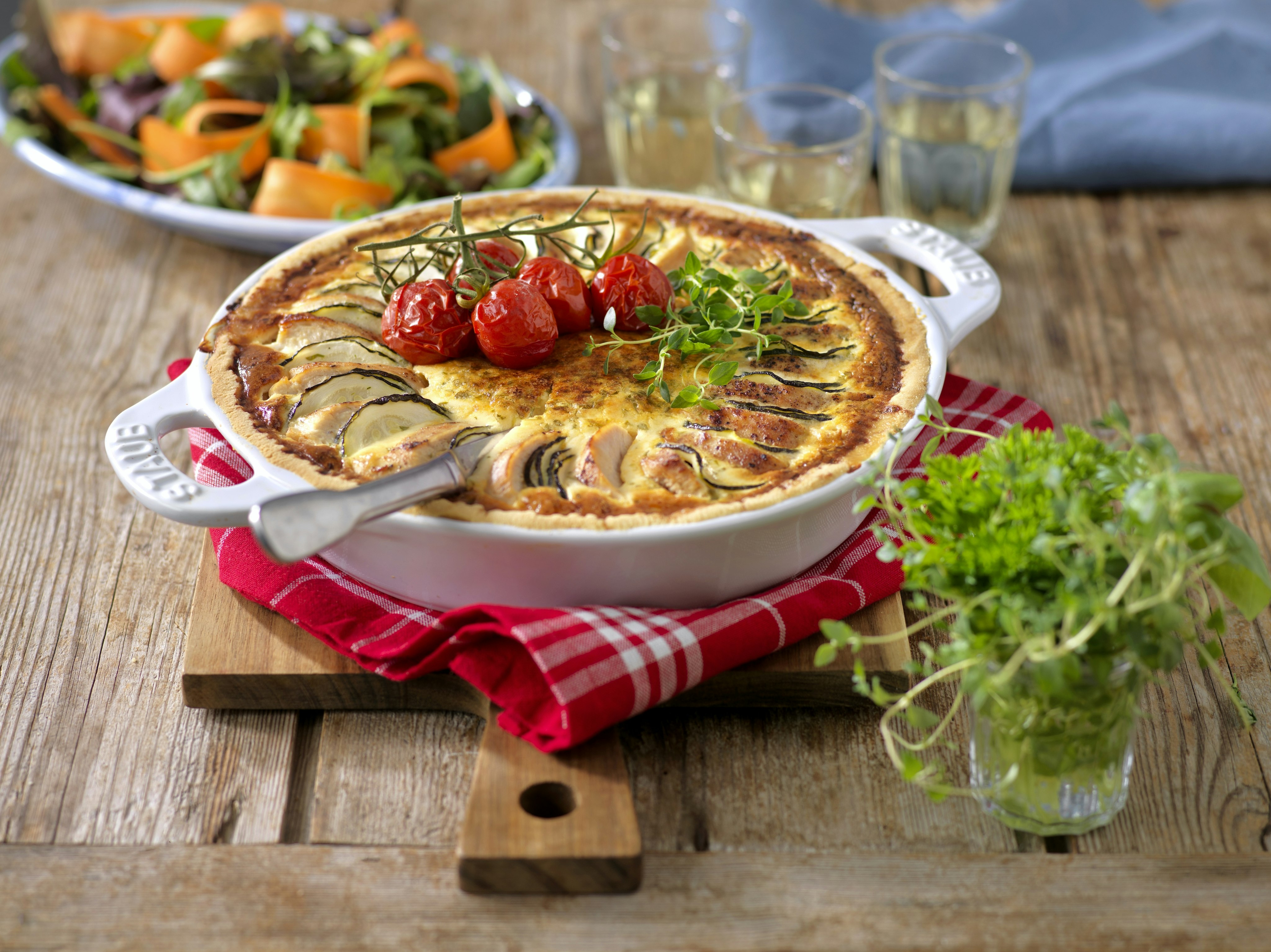 Kycklingpaj med squash och örter