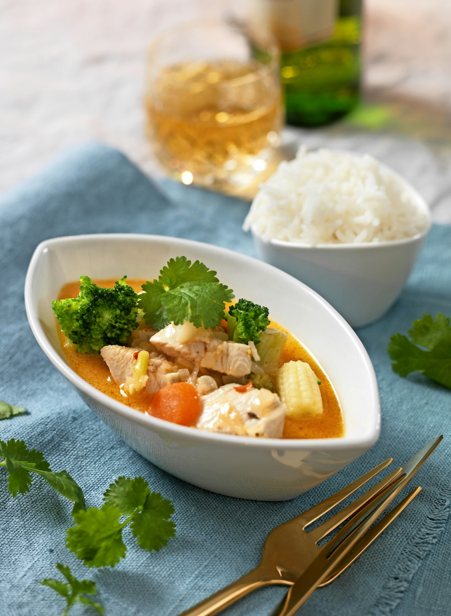 Thailändsk kyckling- och kokossoppa