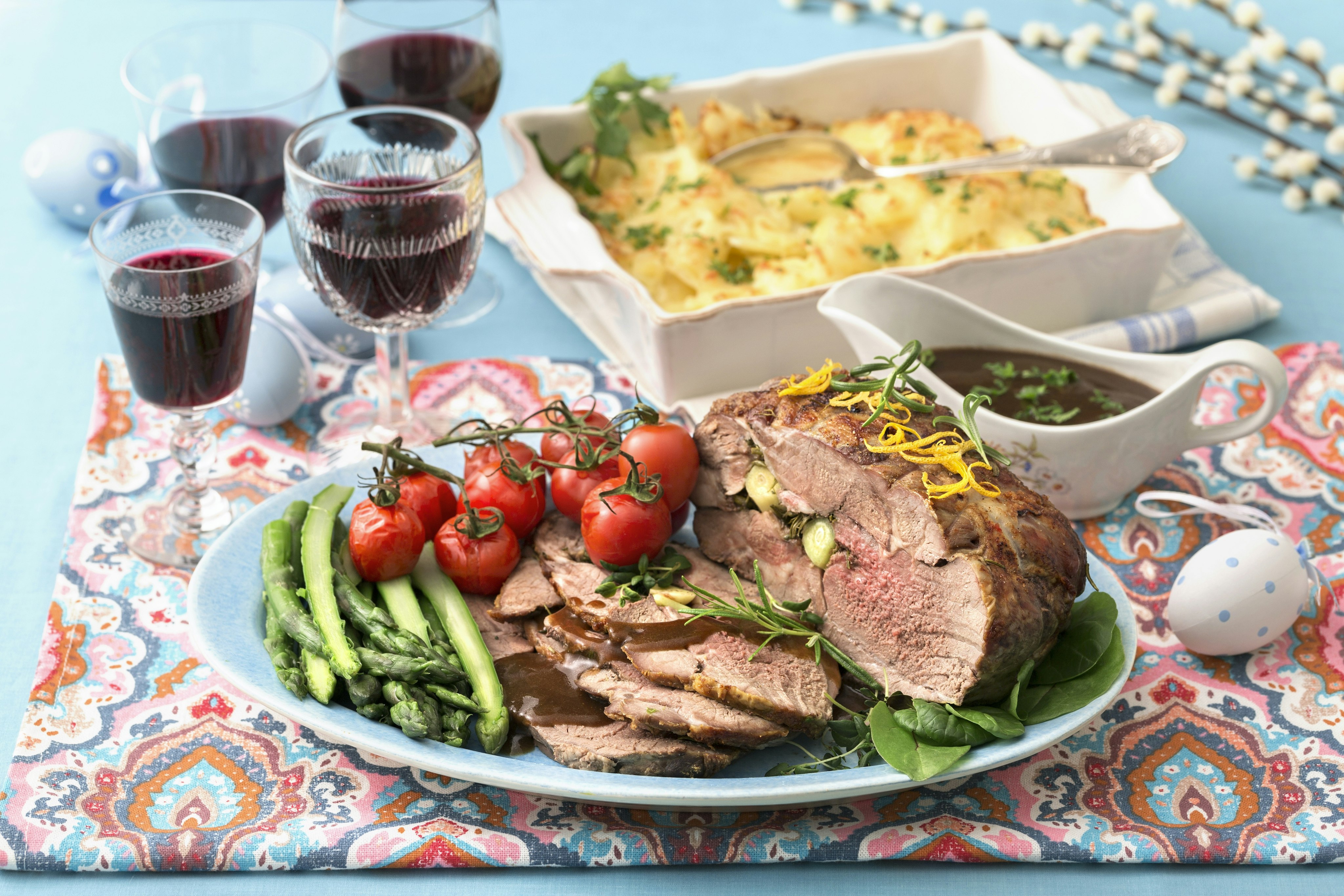 Marinerad lammstek med vitlök och örter