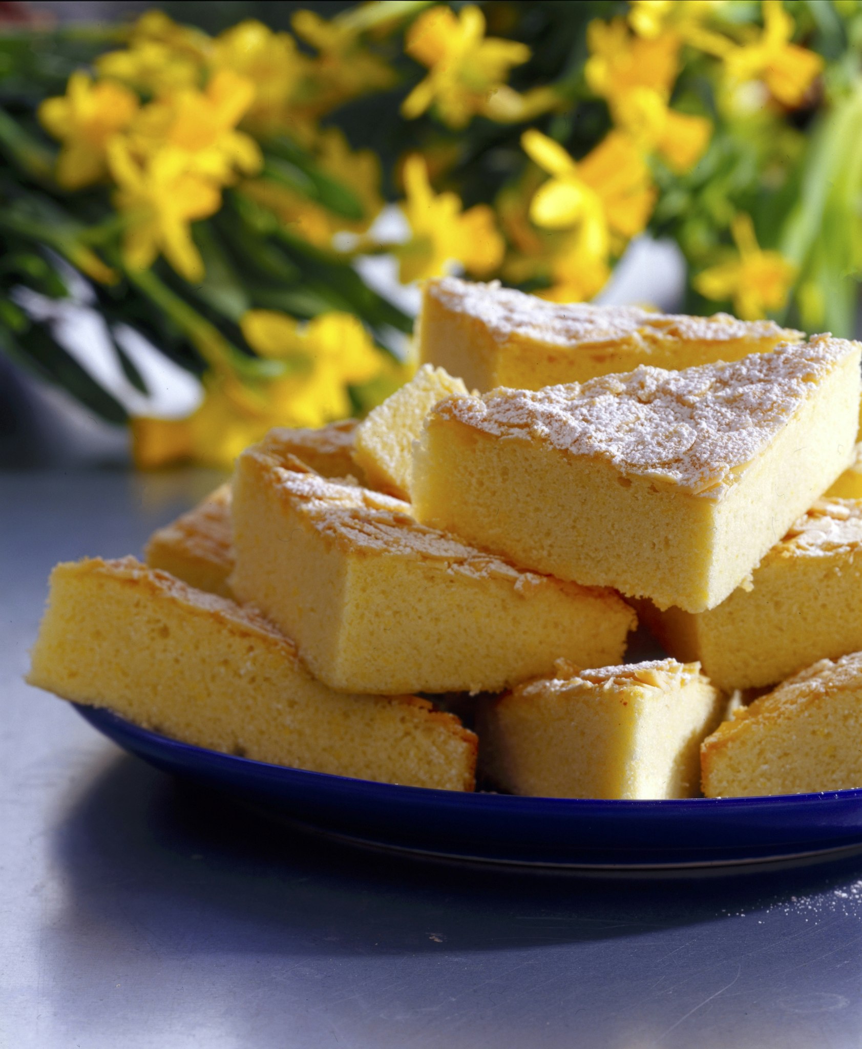 Lättbakad mjuk kaka med mandel