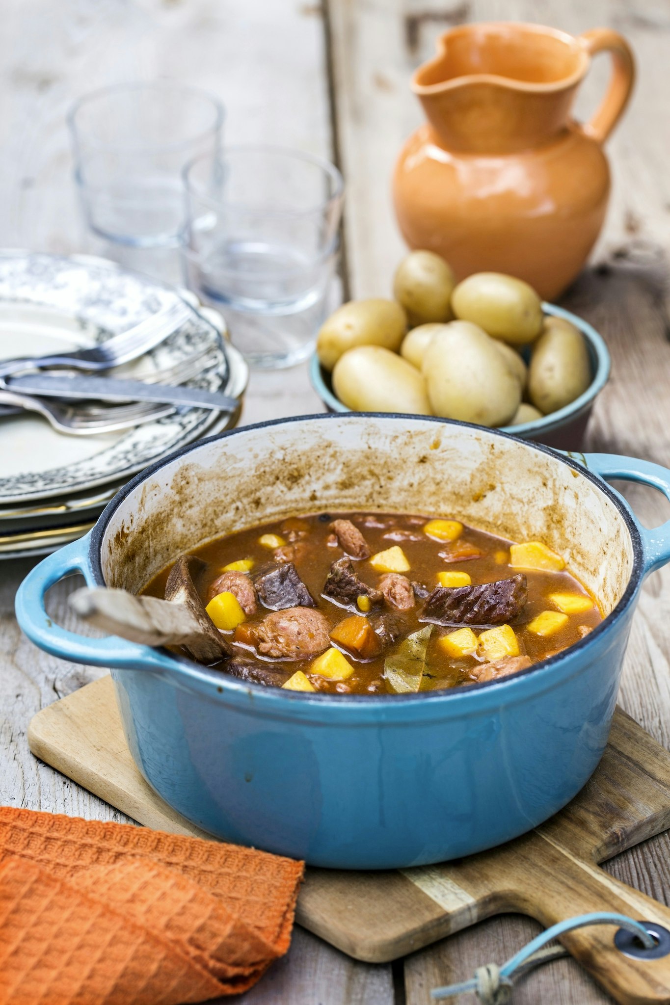 Kalops med rostbiff och chorizo