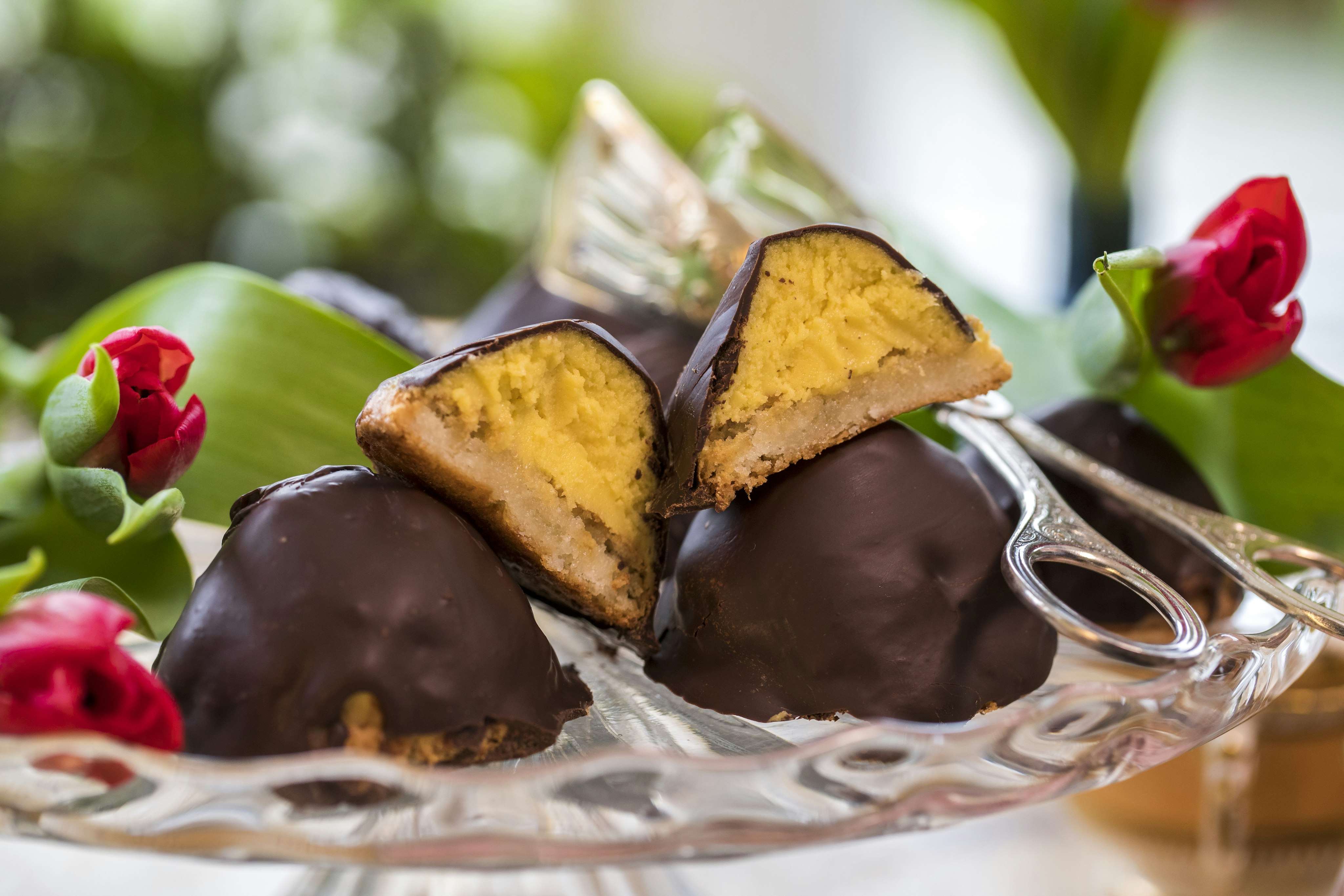 Mandelbiskvier med mangosmak