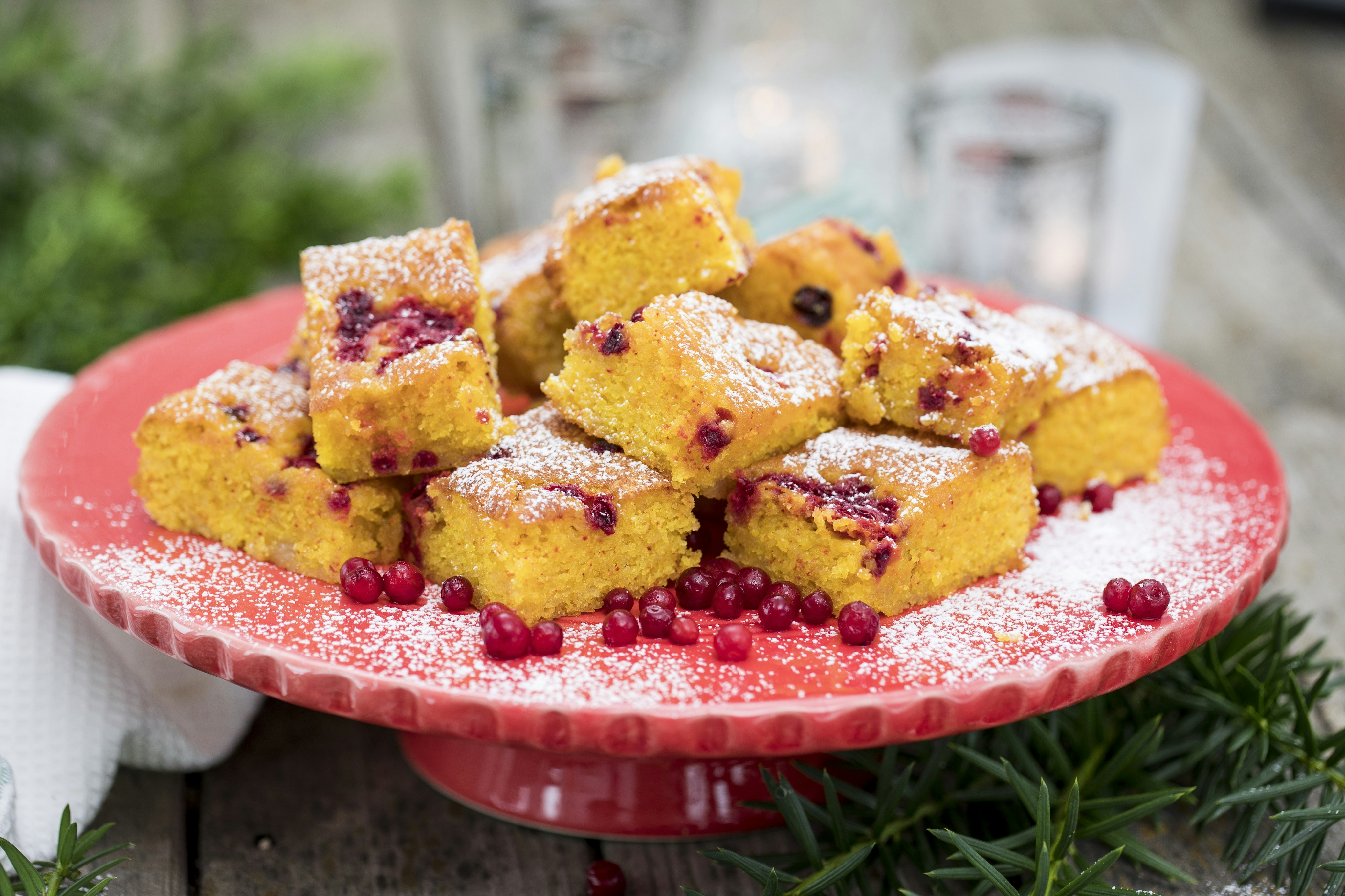 Baka med saffran – allt från bullar till kakor