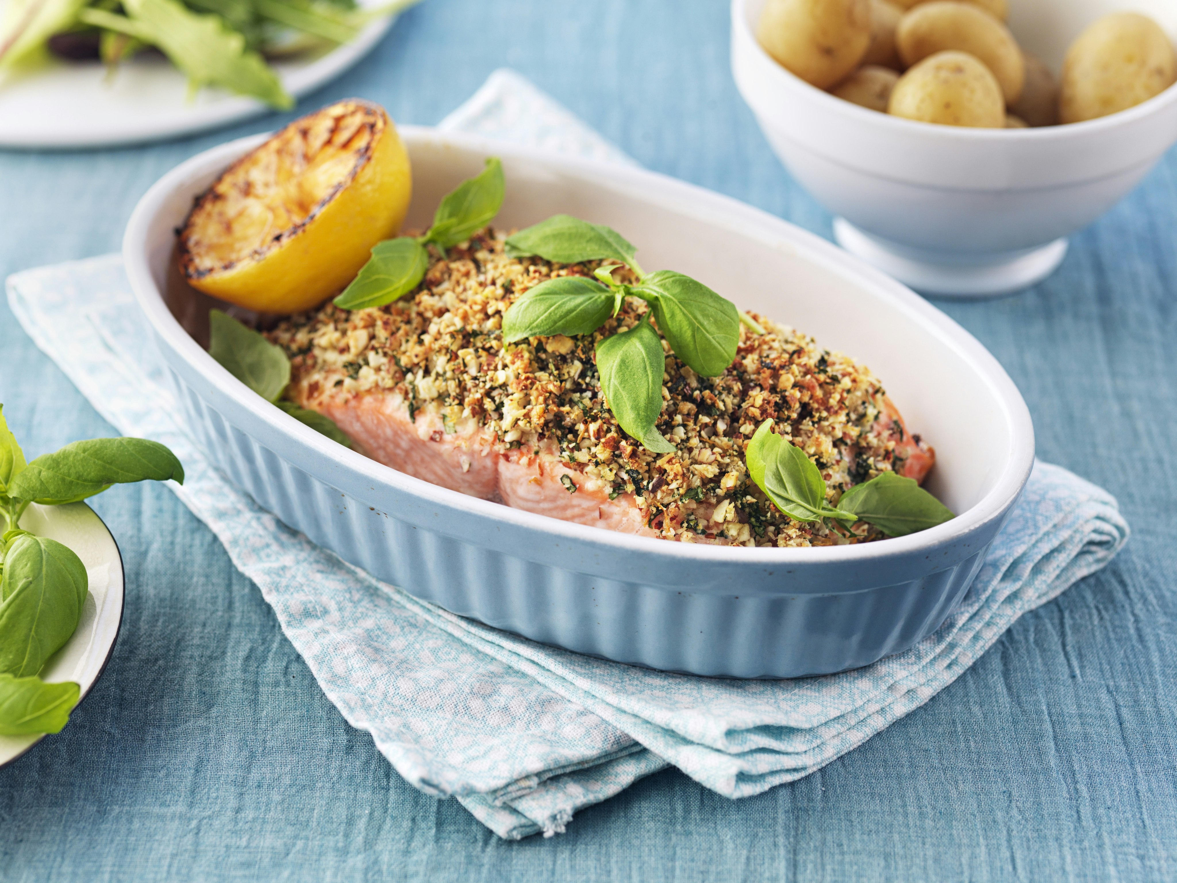 Lax i ugn med mandel och parmesan