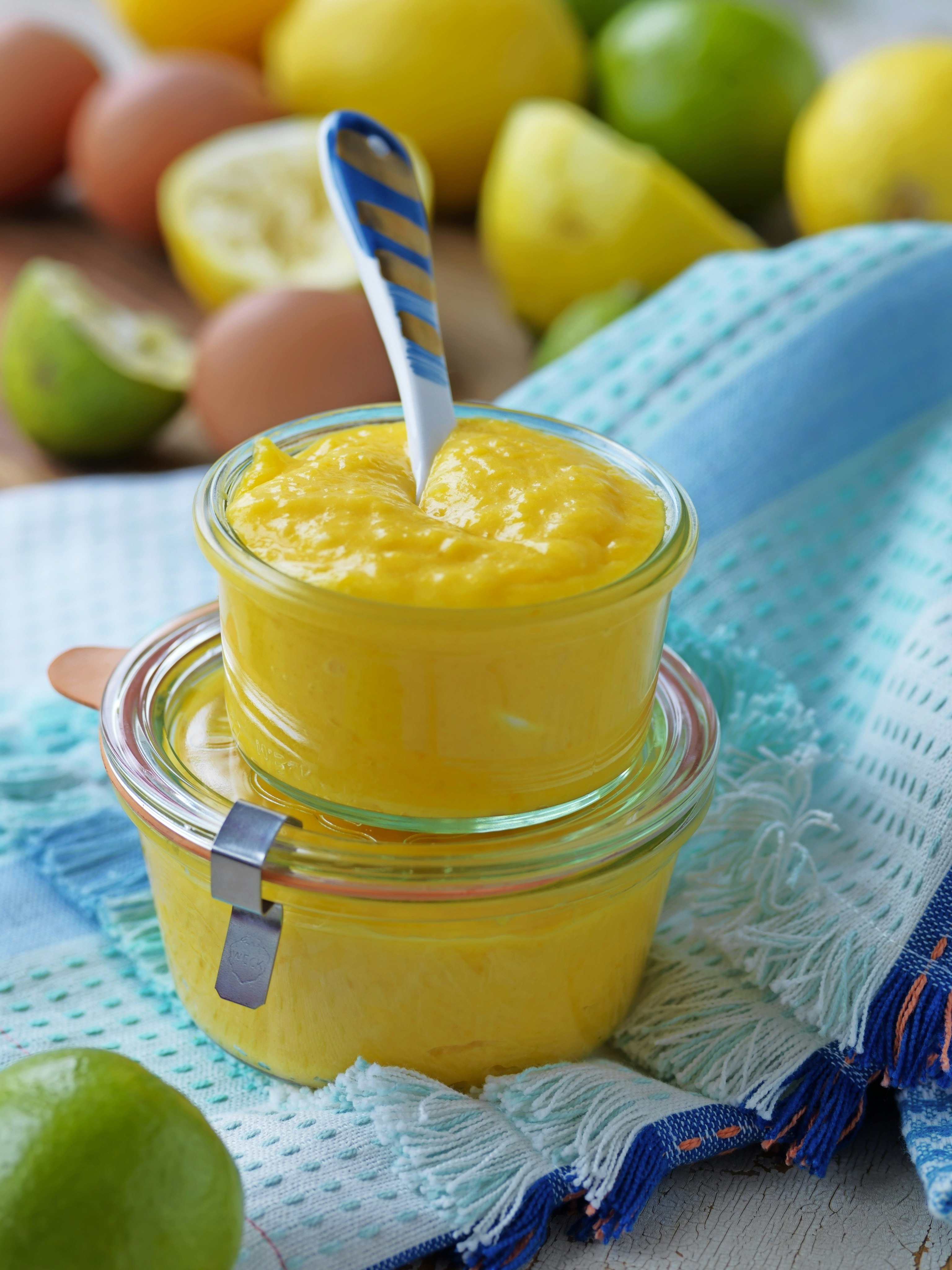 Mango curd