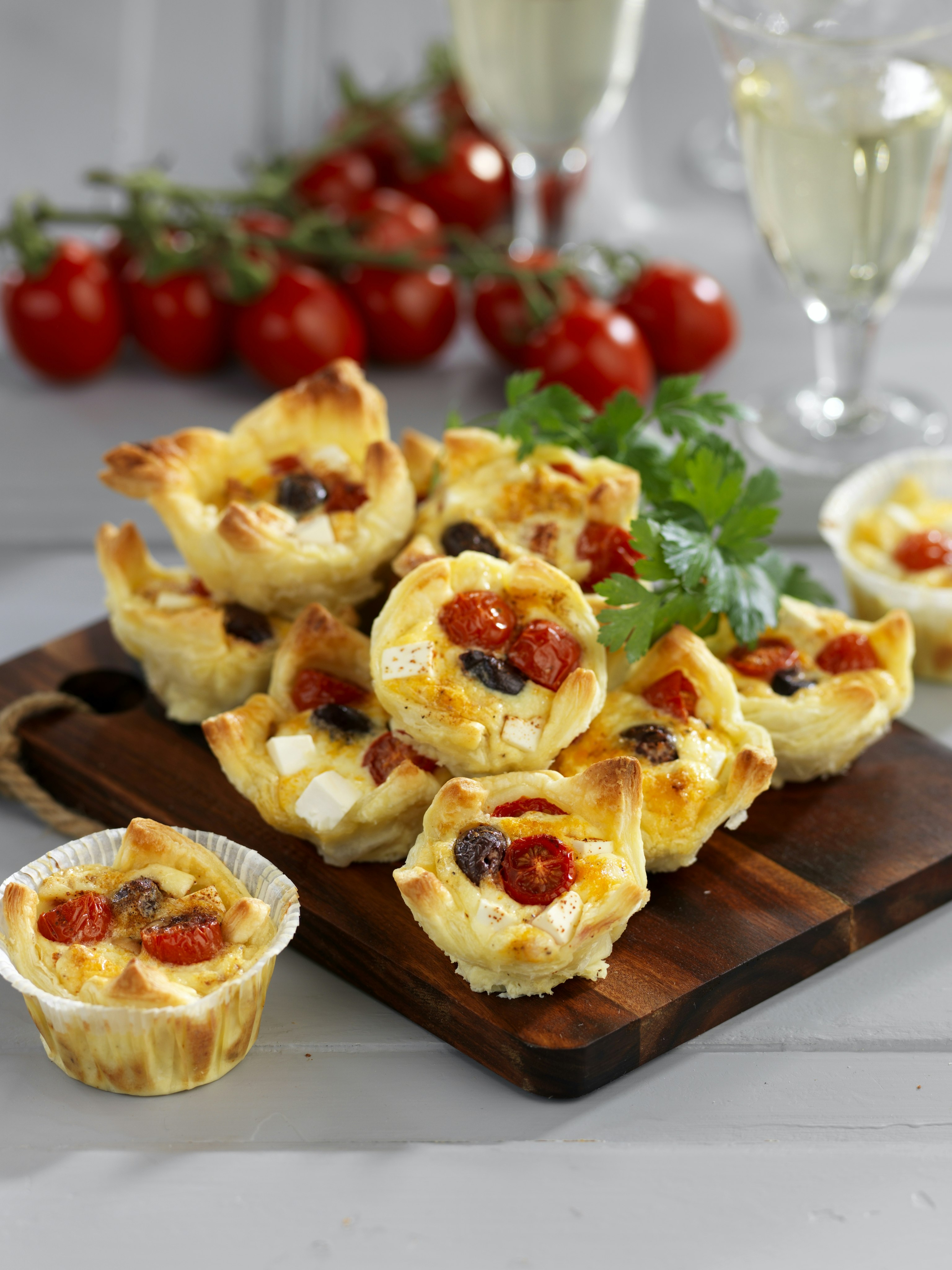 Minipajer med kyckling och fetaost