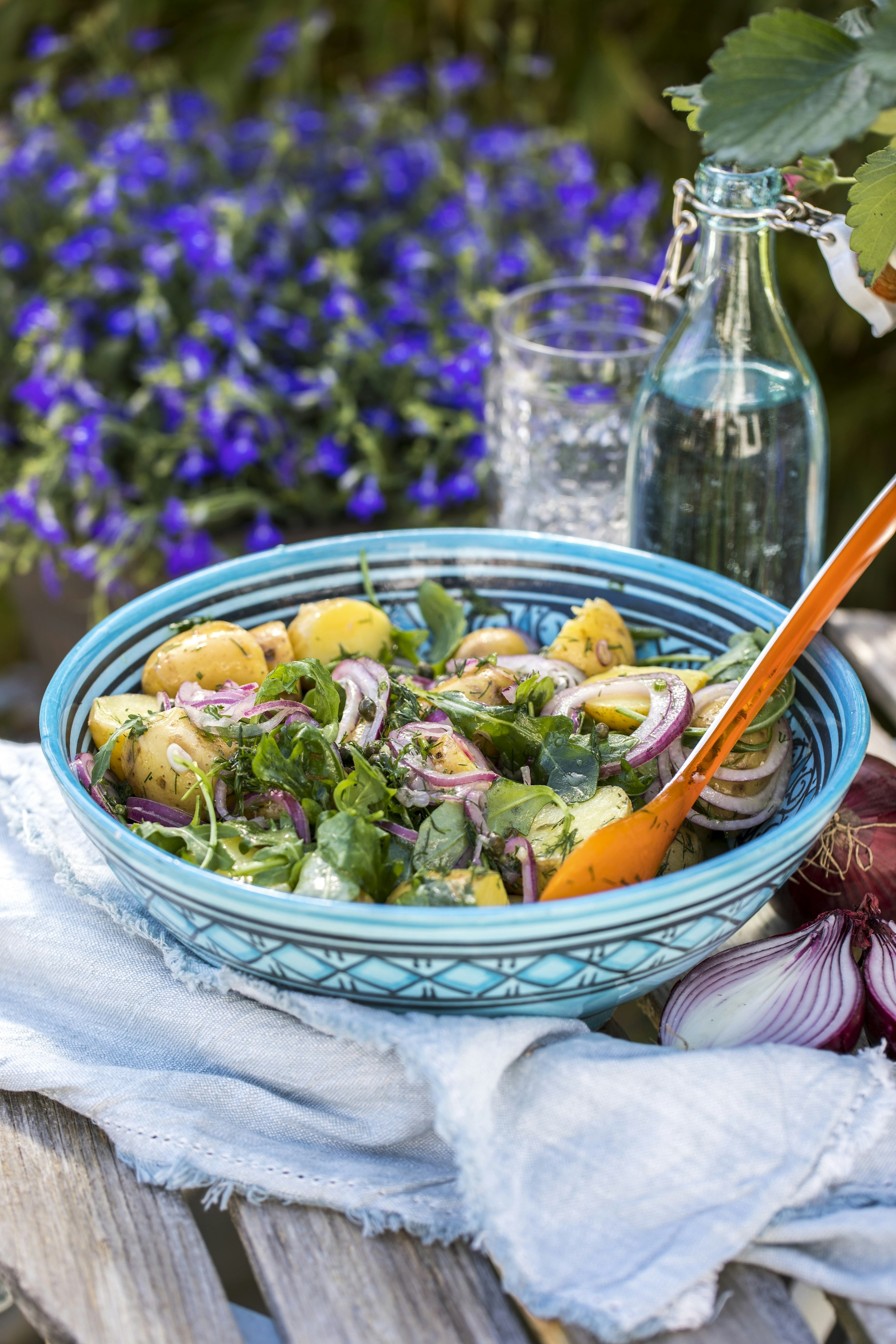 Potatissallad med senapsvinägrett