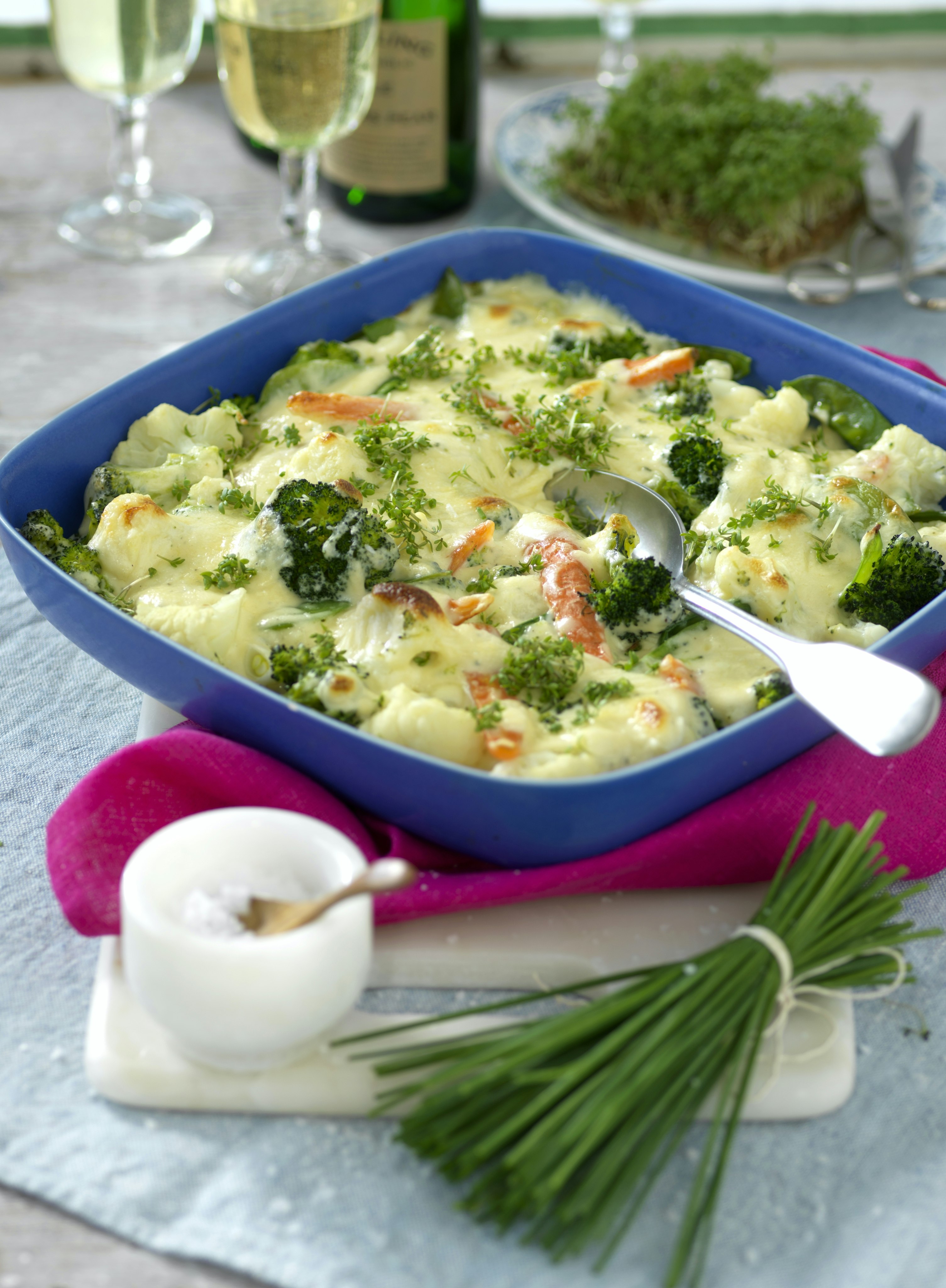 Primörer med ädelostsås