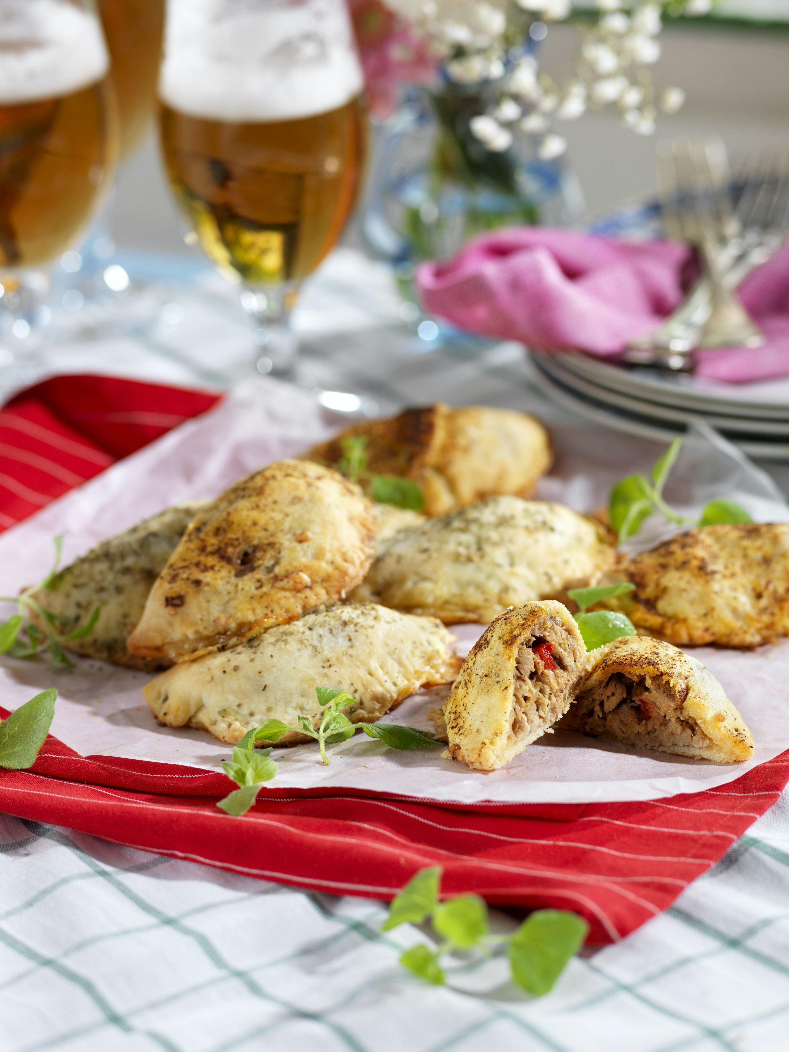 Piroger med skinka och ost