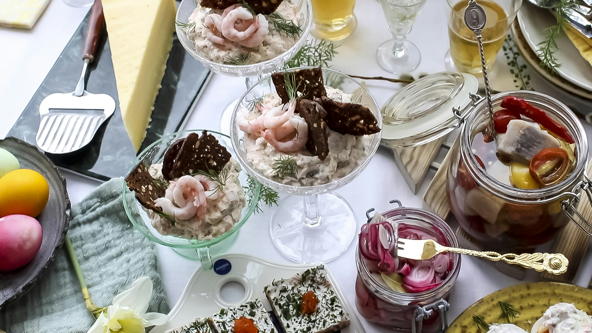 Räk- och laxmousse i glas