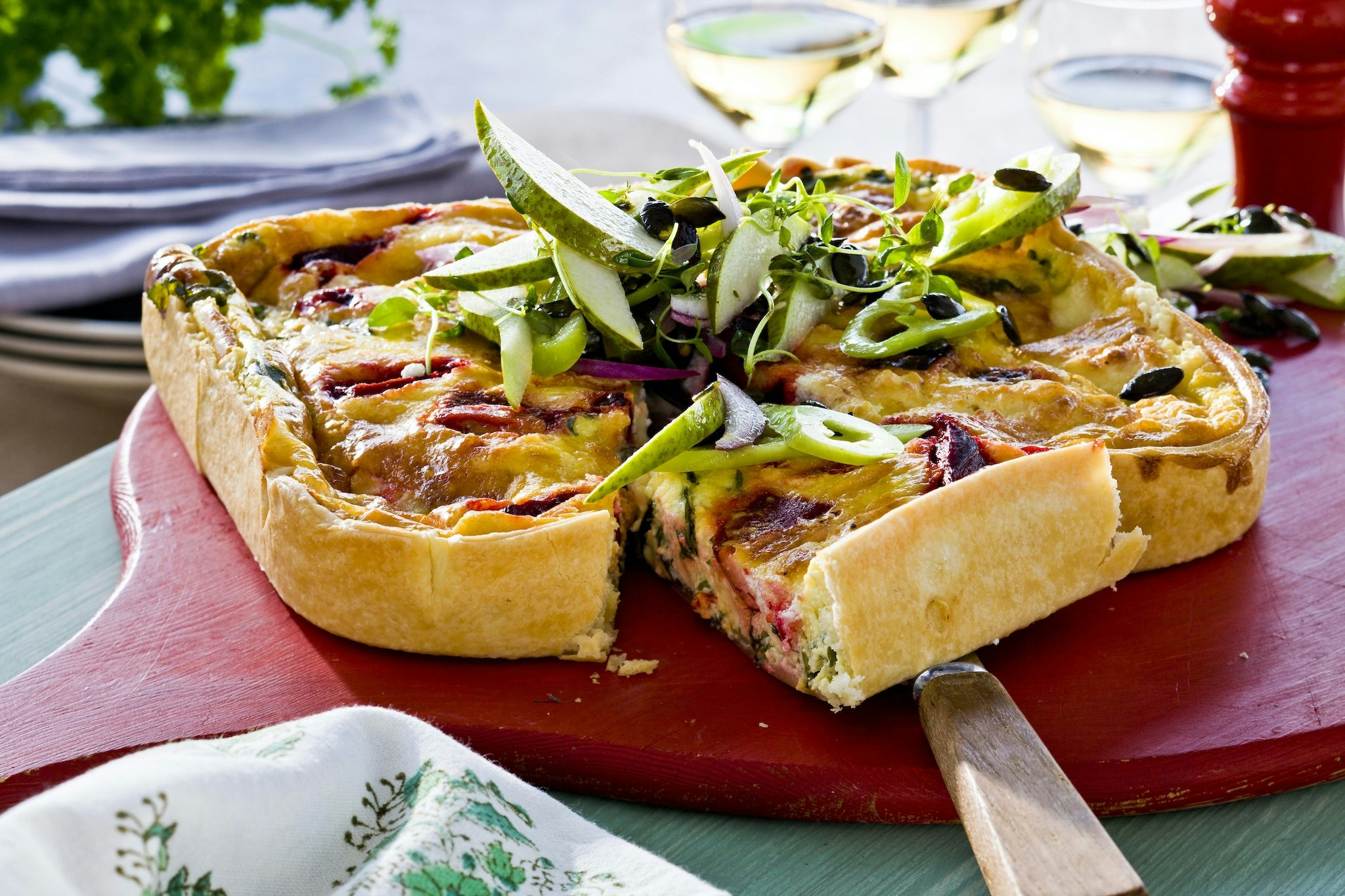 Rödbetspaj med getost och rucola