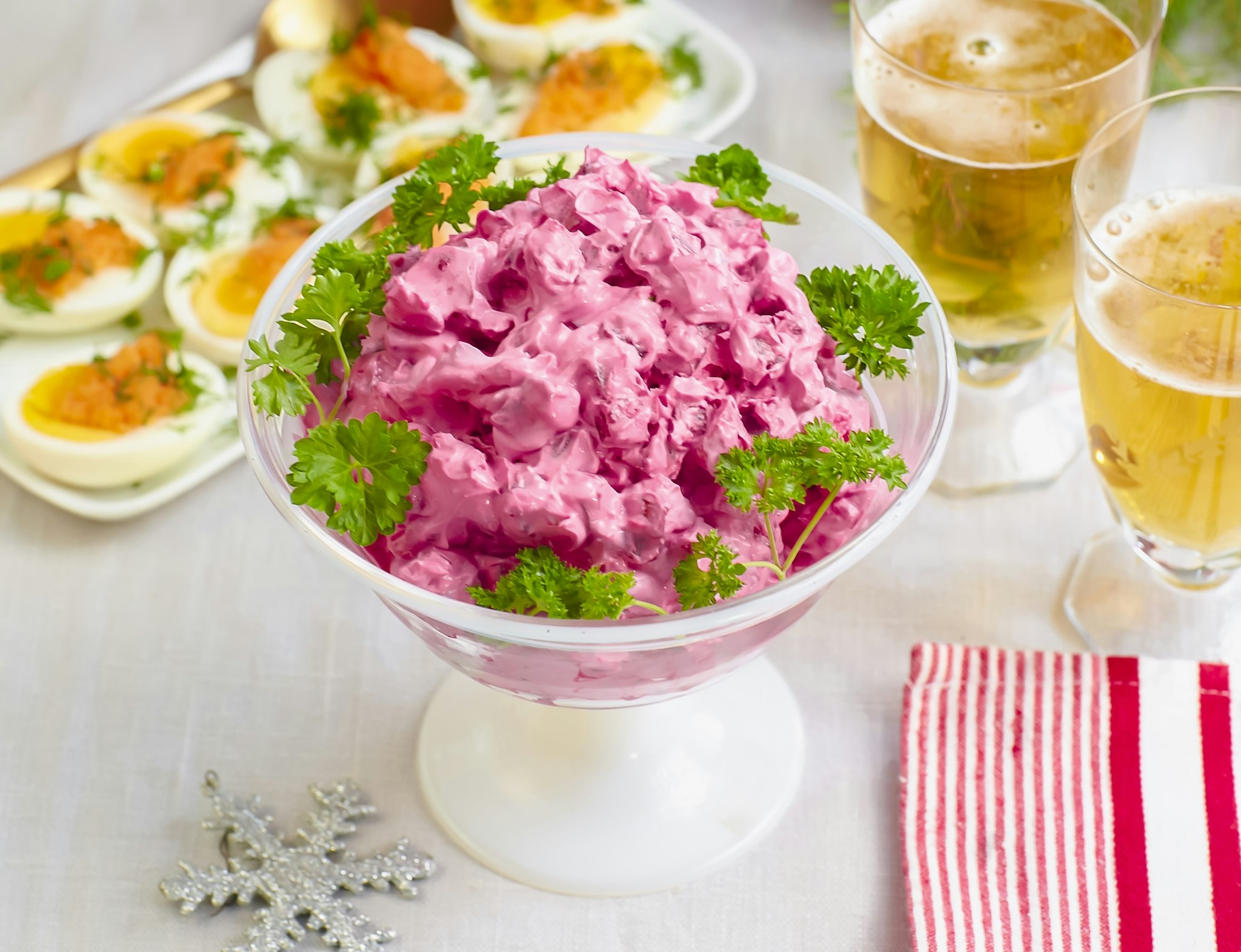 Rödbetssallad med mascarpone och pepparrot