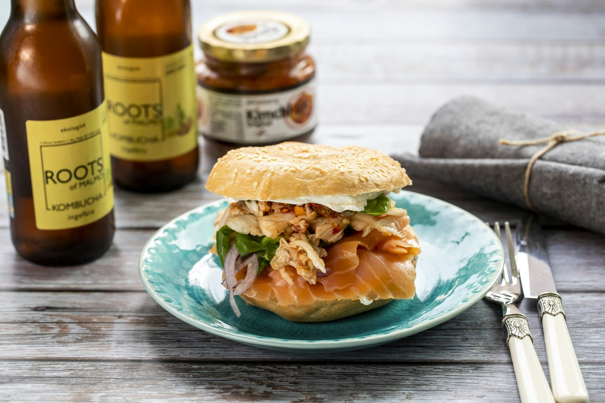 Rostad bagel med lax och kimchi