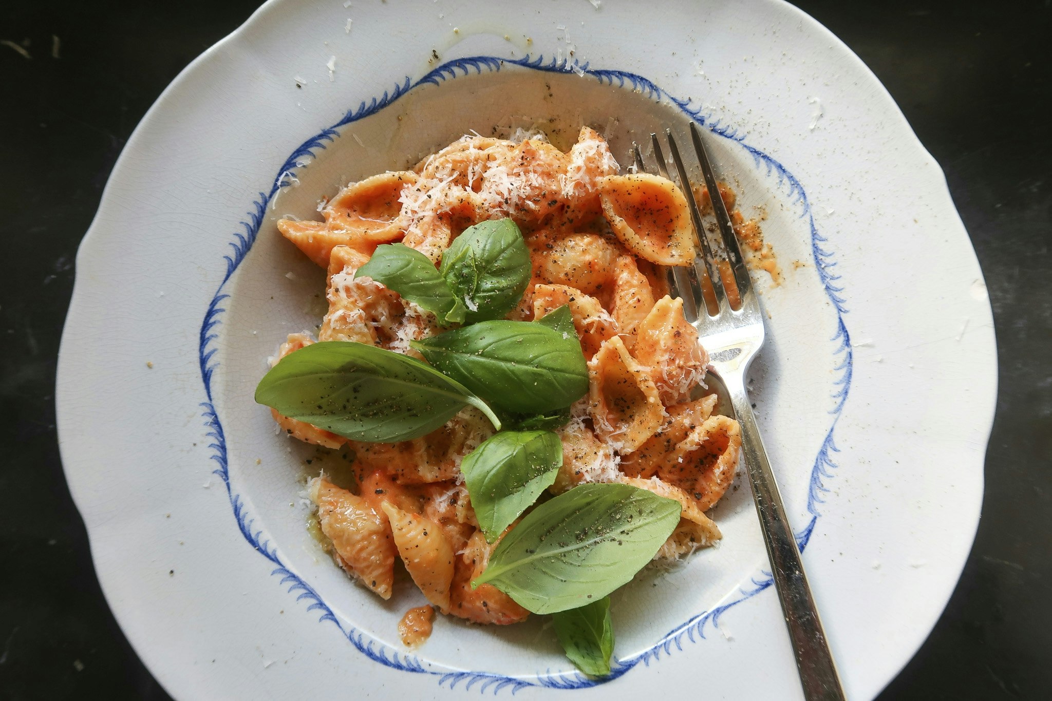 Rostad paprikapasta med parmesan