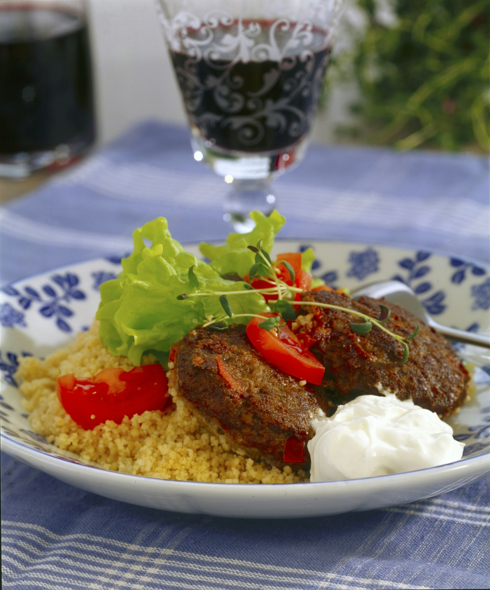 Saftiga biffar i bröd