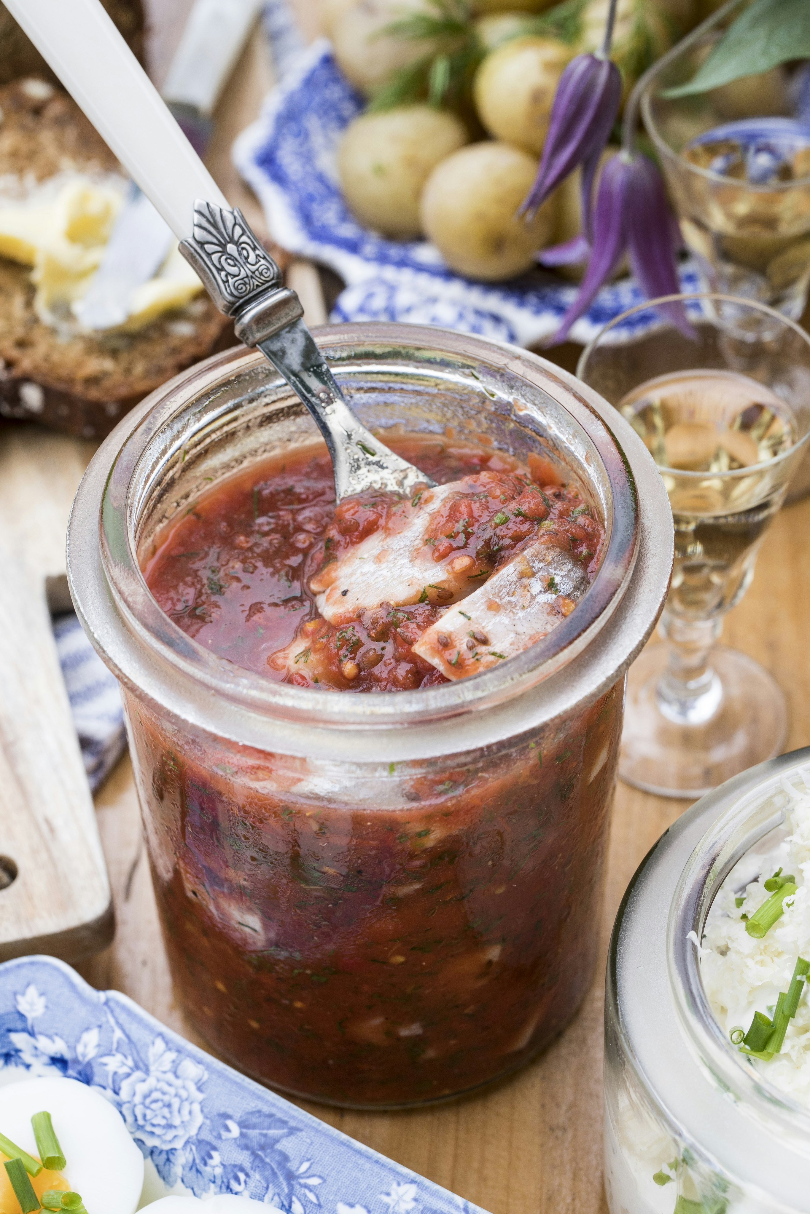 Snabb kräftsill med tomat