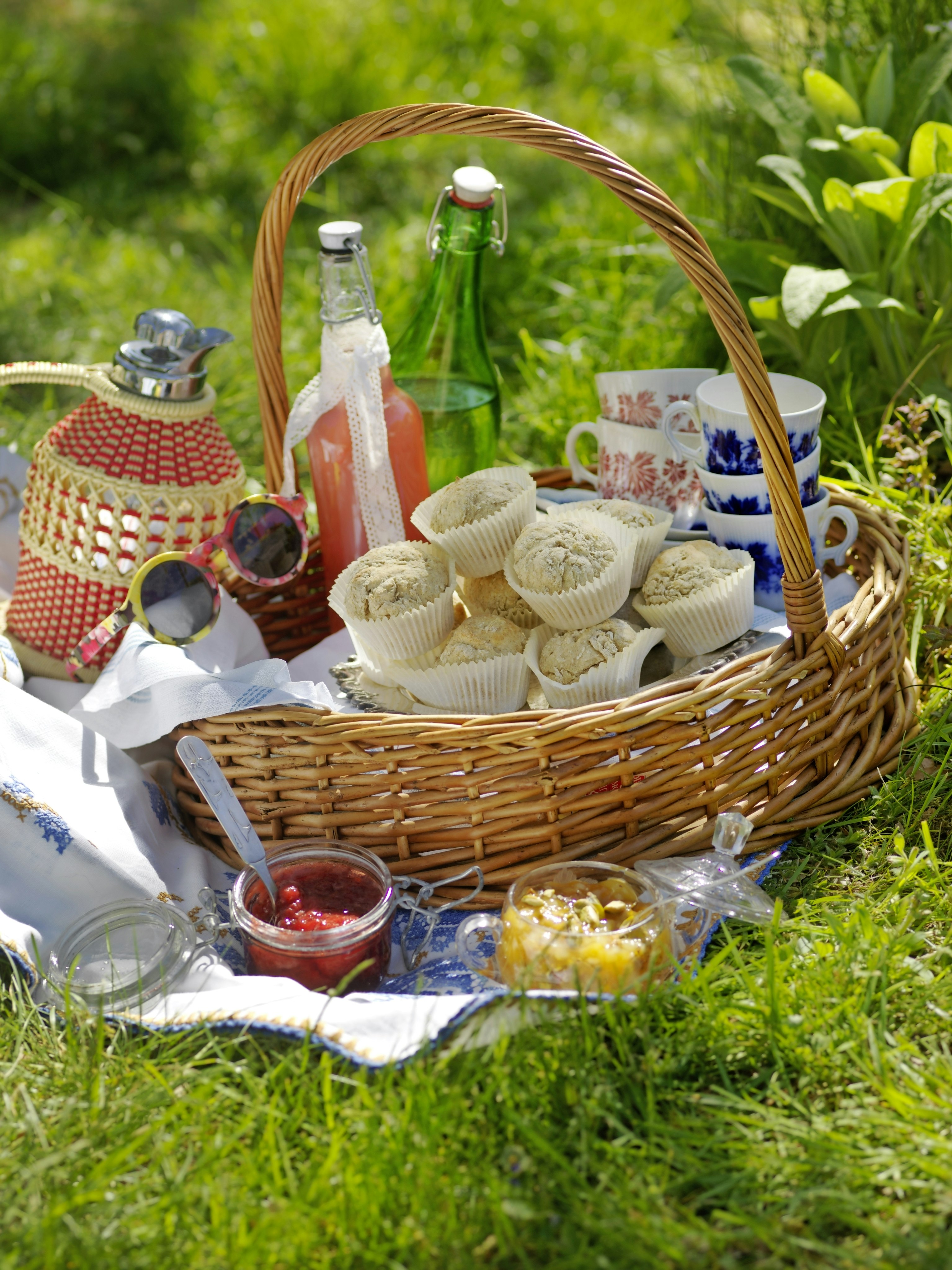 Scones med filmjölk i muffinsbleck