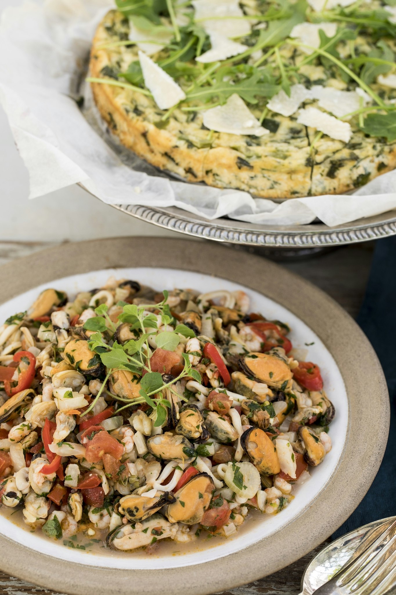 Skaldjurssallad med vitlök, chili och citron