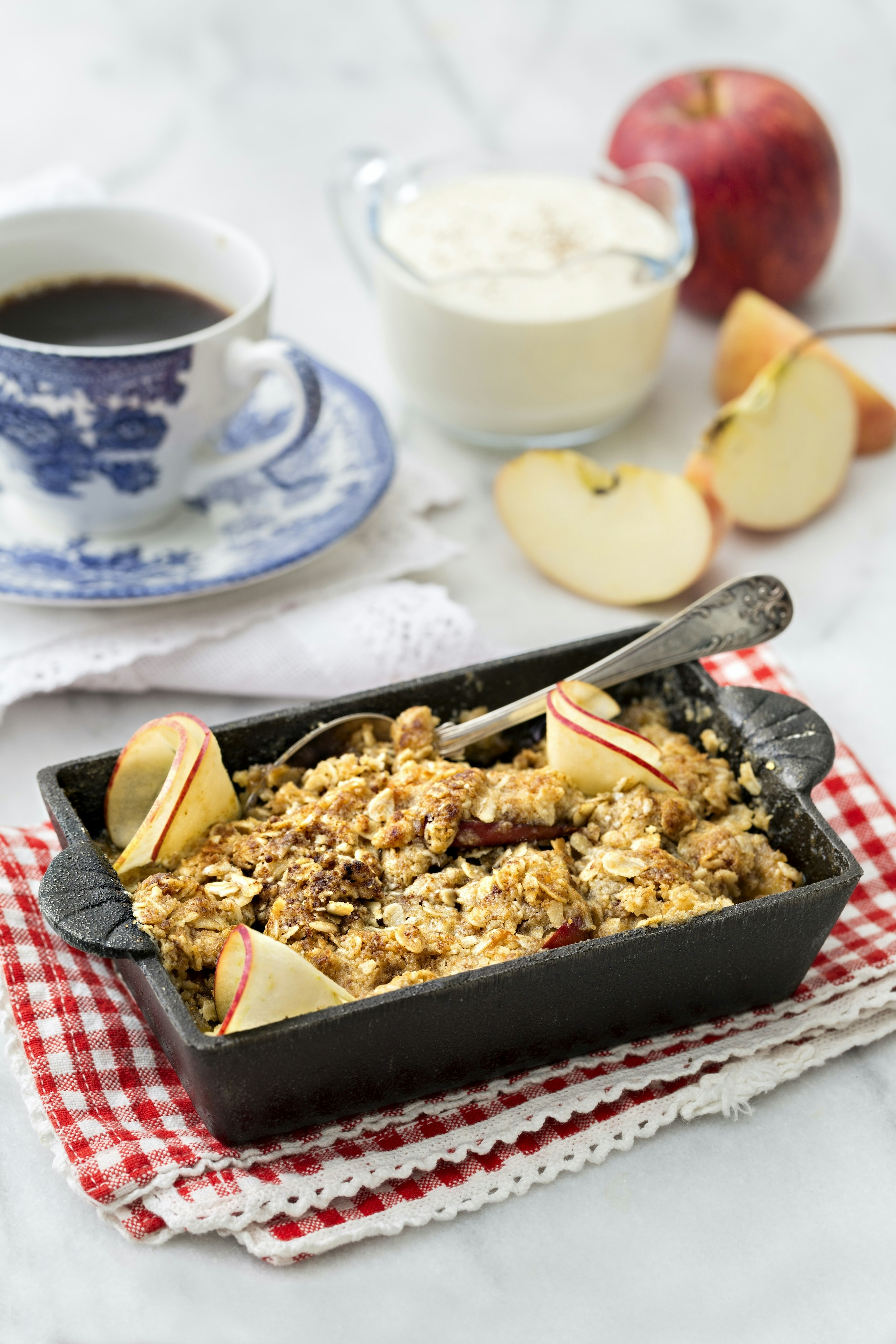 Smulpaj med äpple och kokossocker