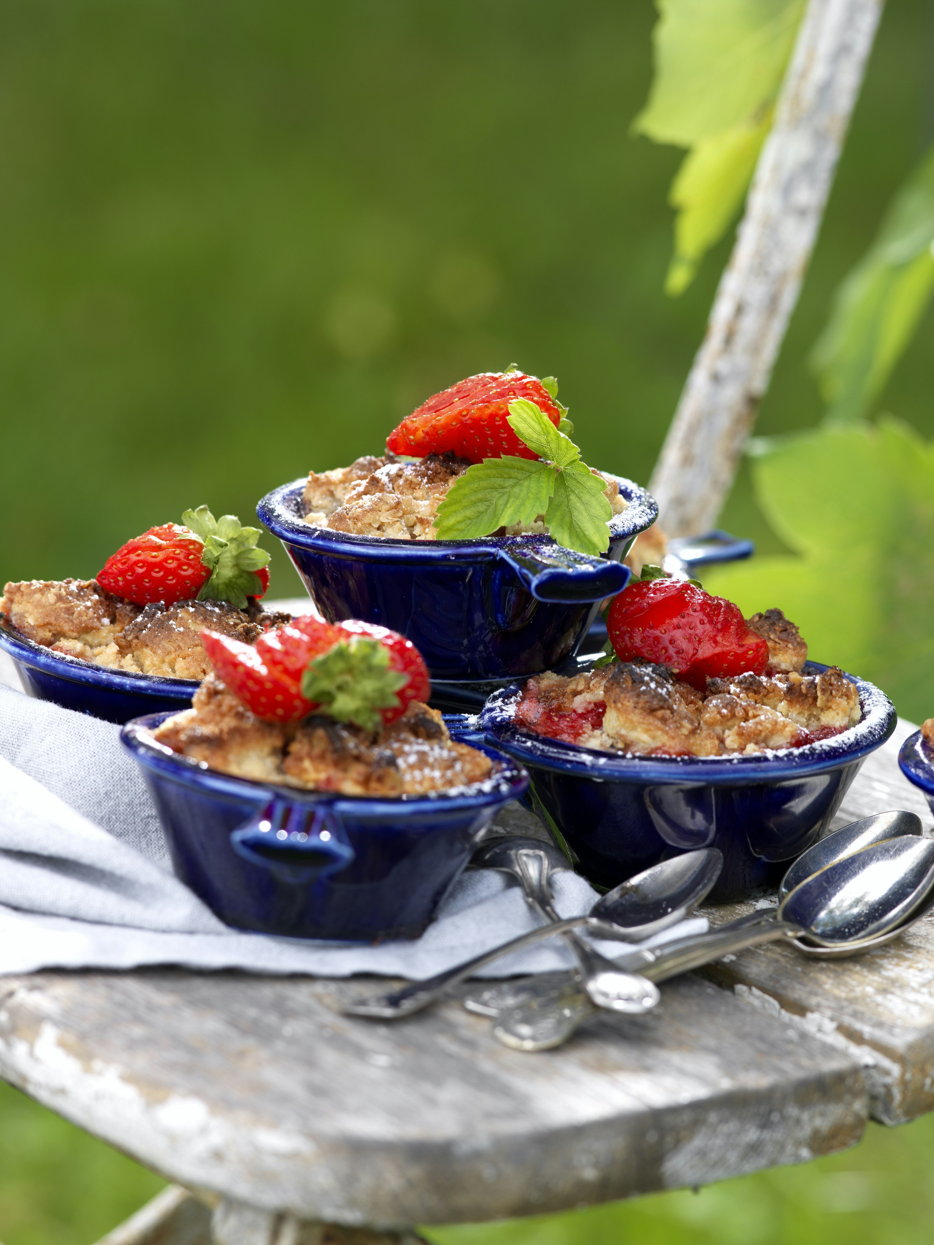 Smulpaj med mango och ananas