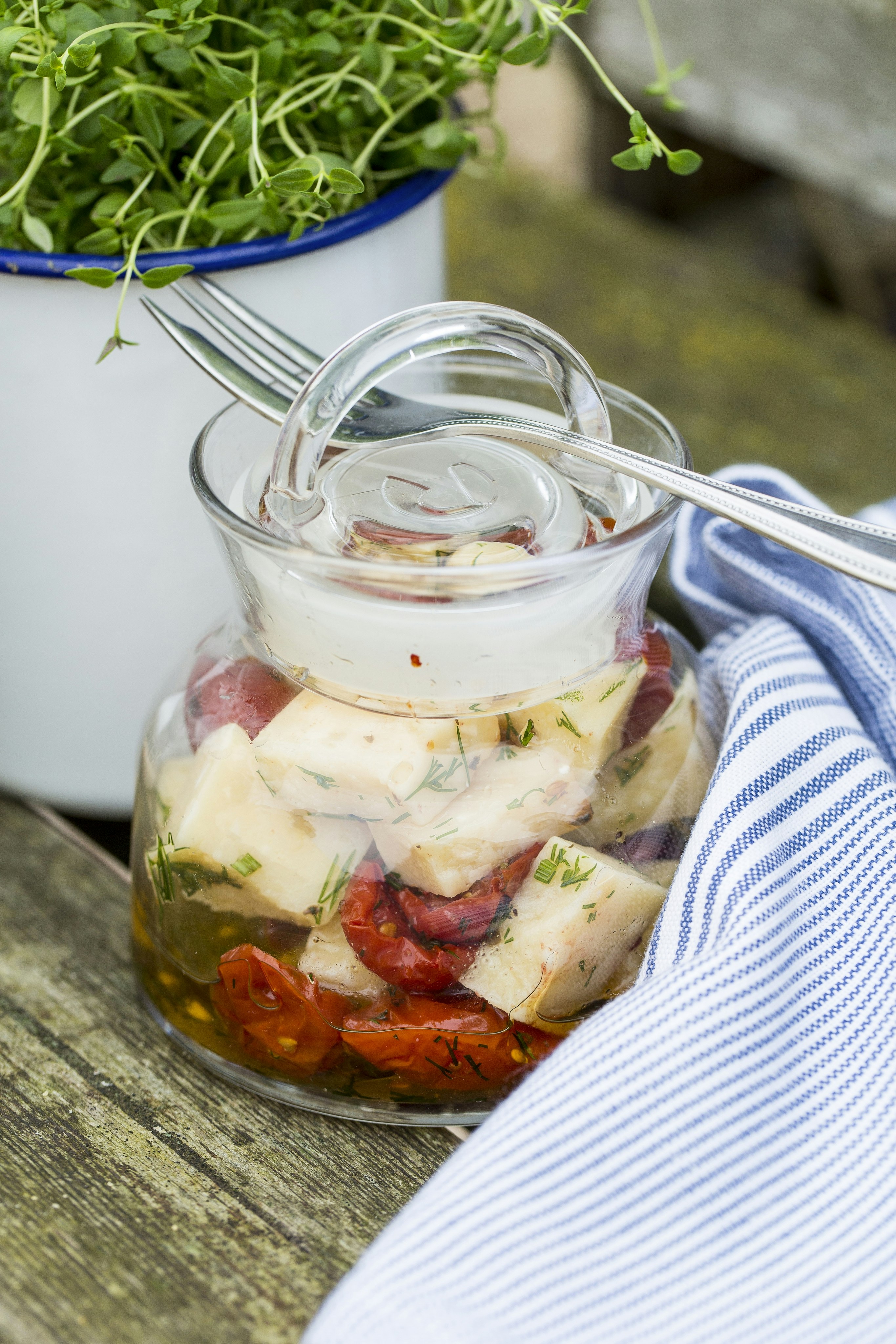 Paj med parmesan, tomat och zucchini