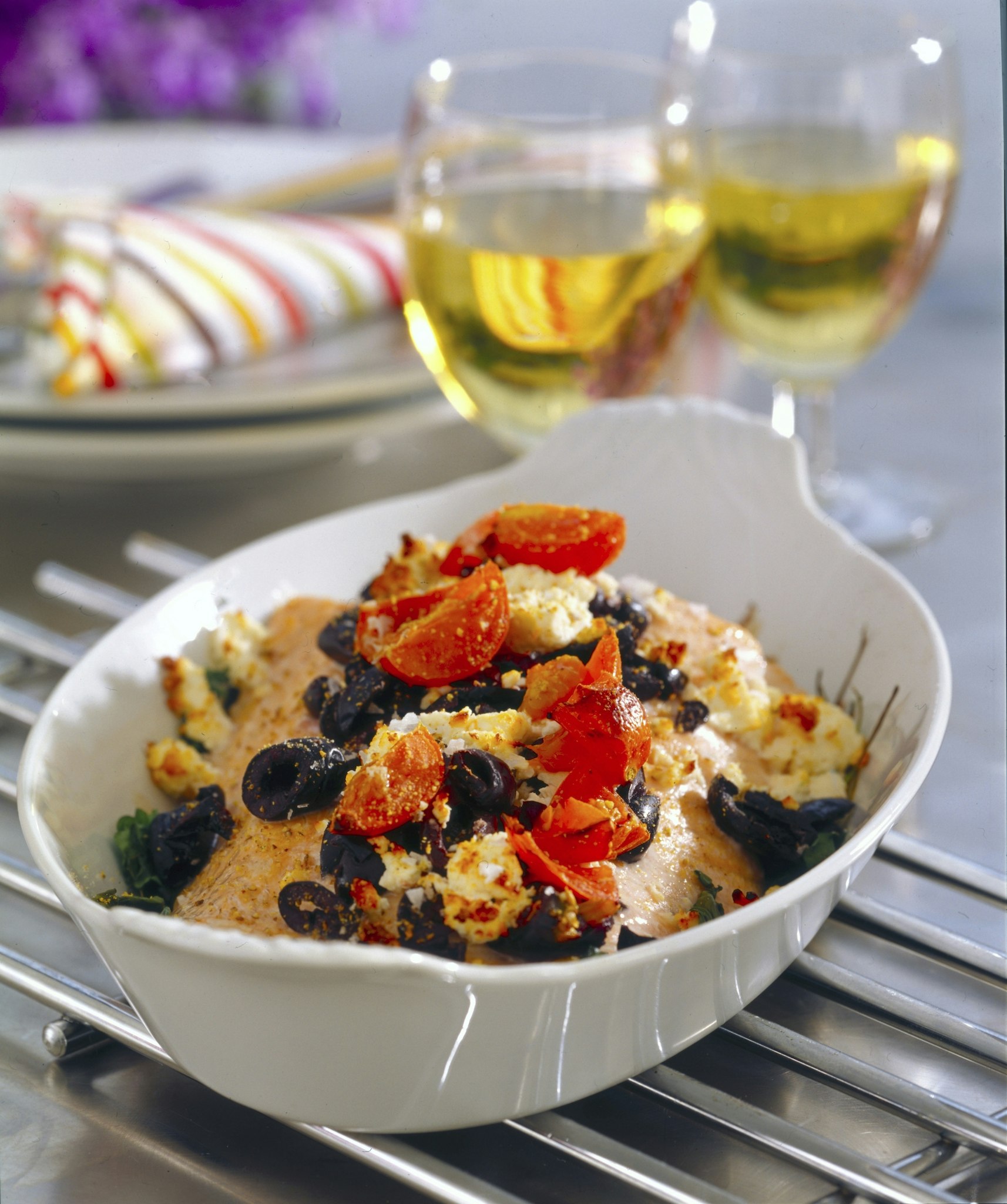 Dillbakad lax med betor och fetaost