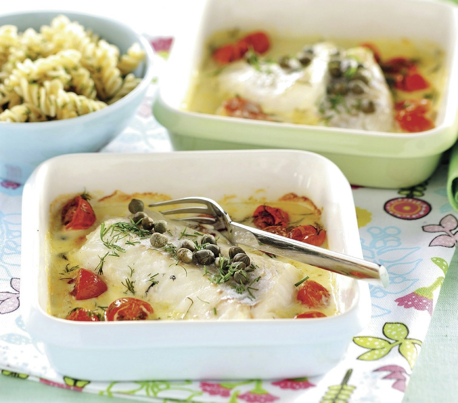 Snabb fiskpasta med tomater och vitlök